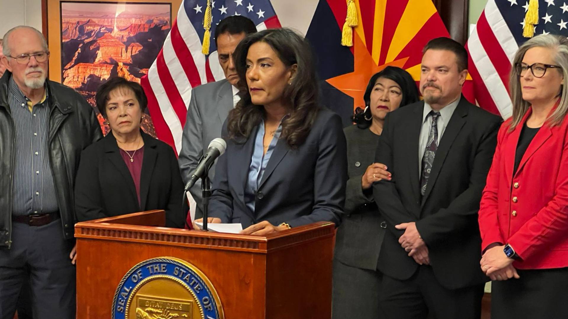 María Elena Cruz es elegida por la gobernadora para la Corte Suprema de ...