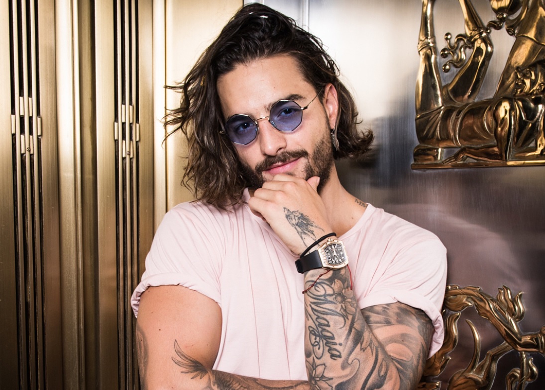 Maluma presenta al nuevo integrante de su familia musical: "¿Cómo me ...