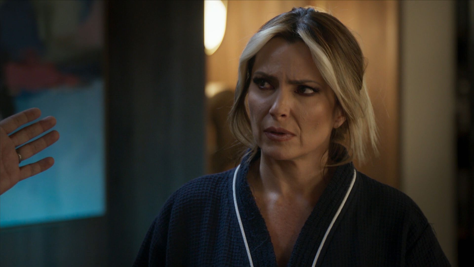 Florencia intenta seducir a Esteban; Marcia la pone en su lugar | Shows ...