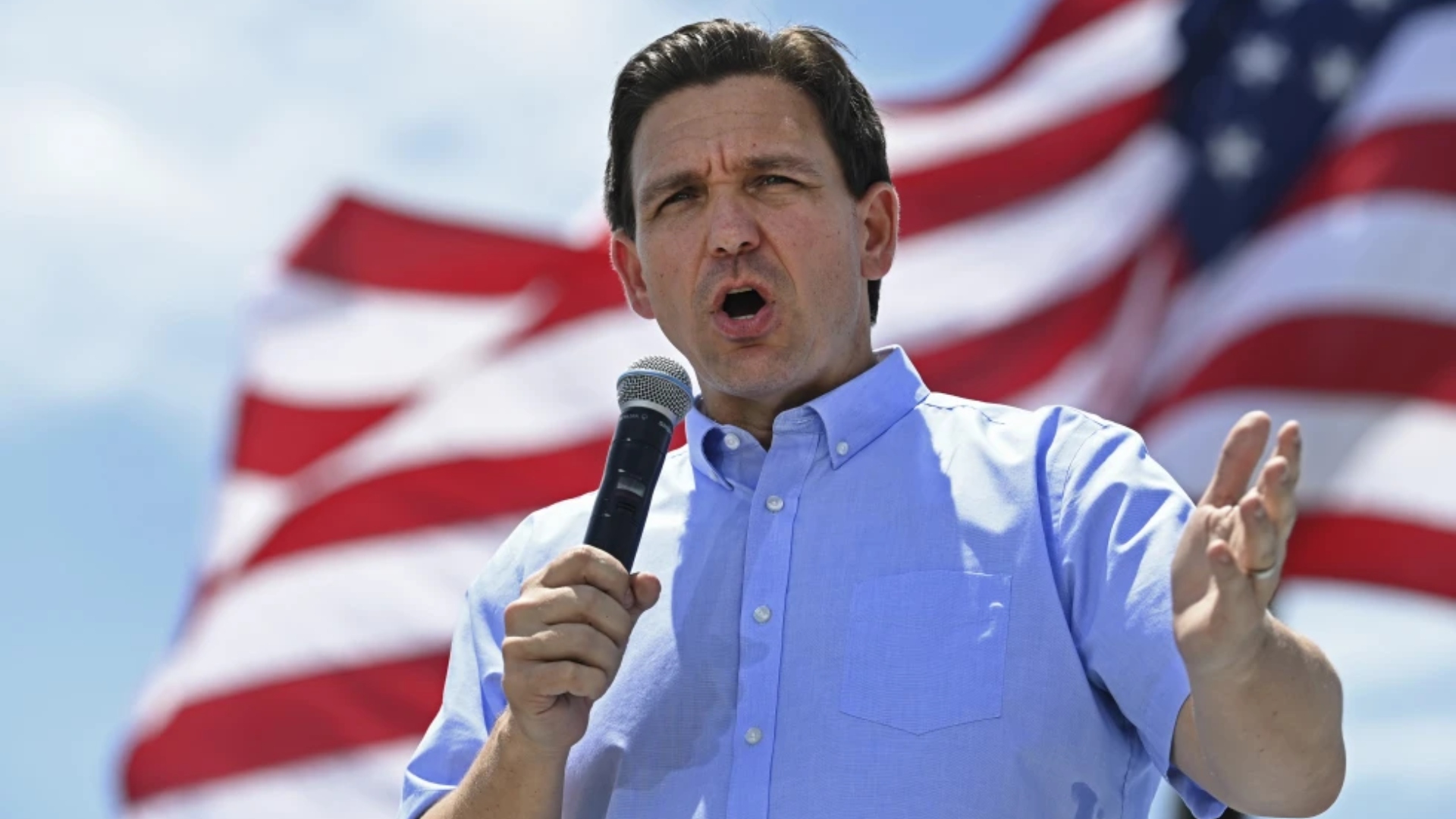 DeSantis difundió información falsa al impulsar restricciones de ...