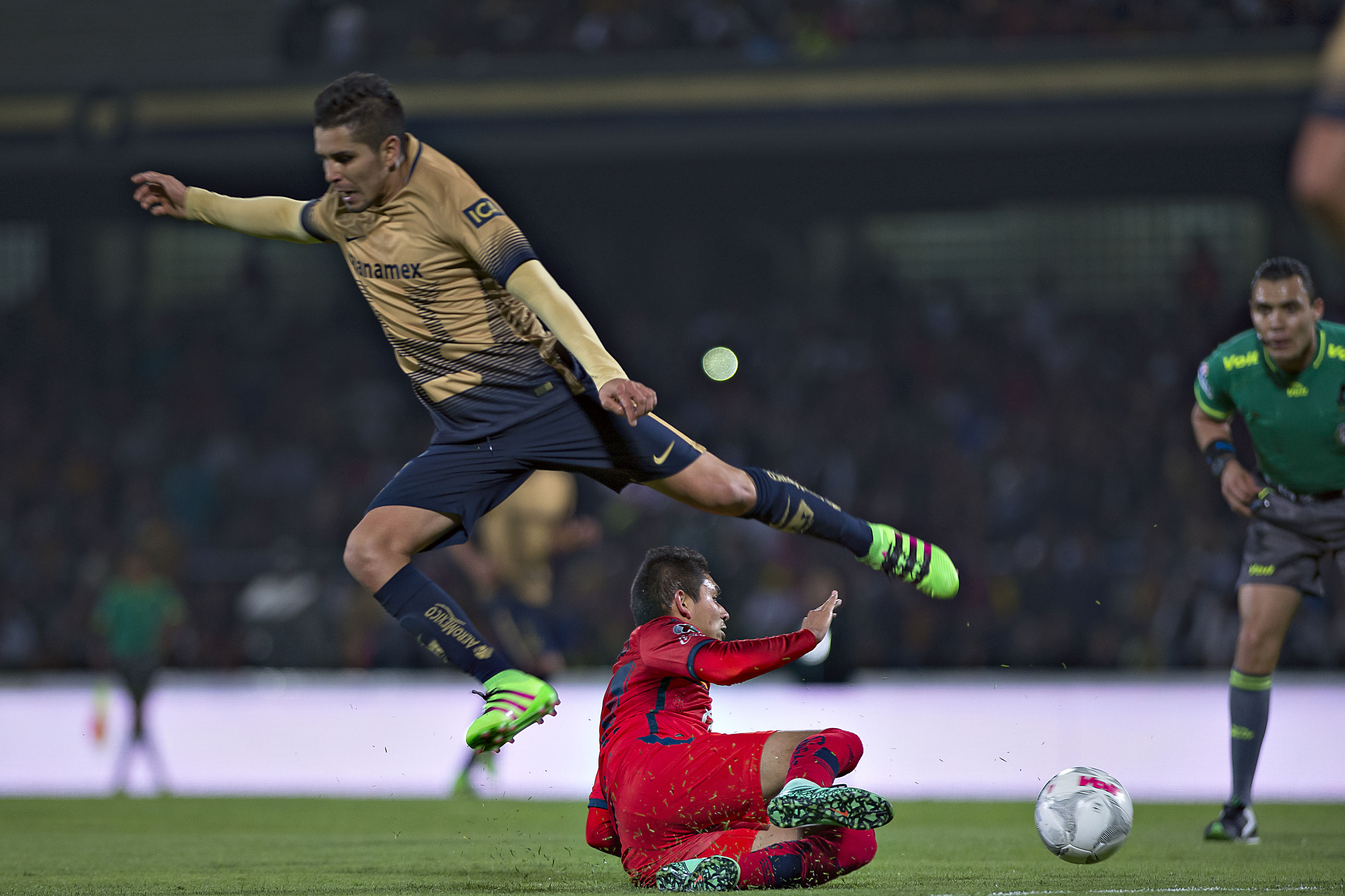 David Cabrera, otro refuerzo para Monarcas | Deportes Liga MX | TUDN ...