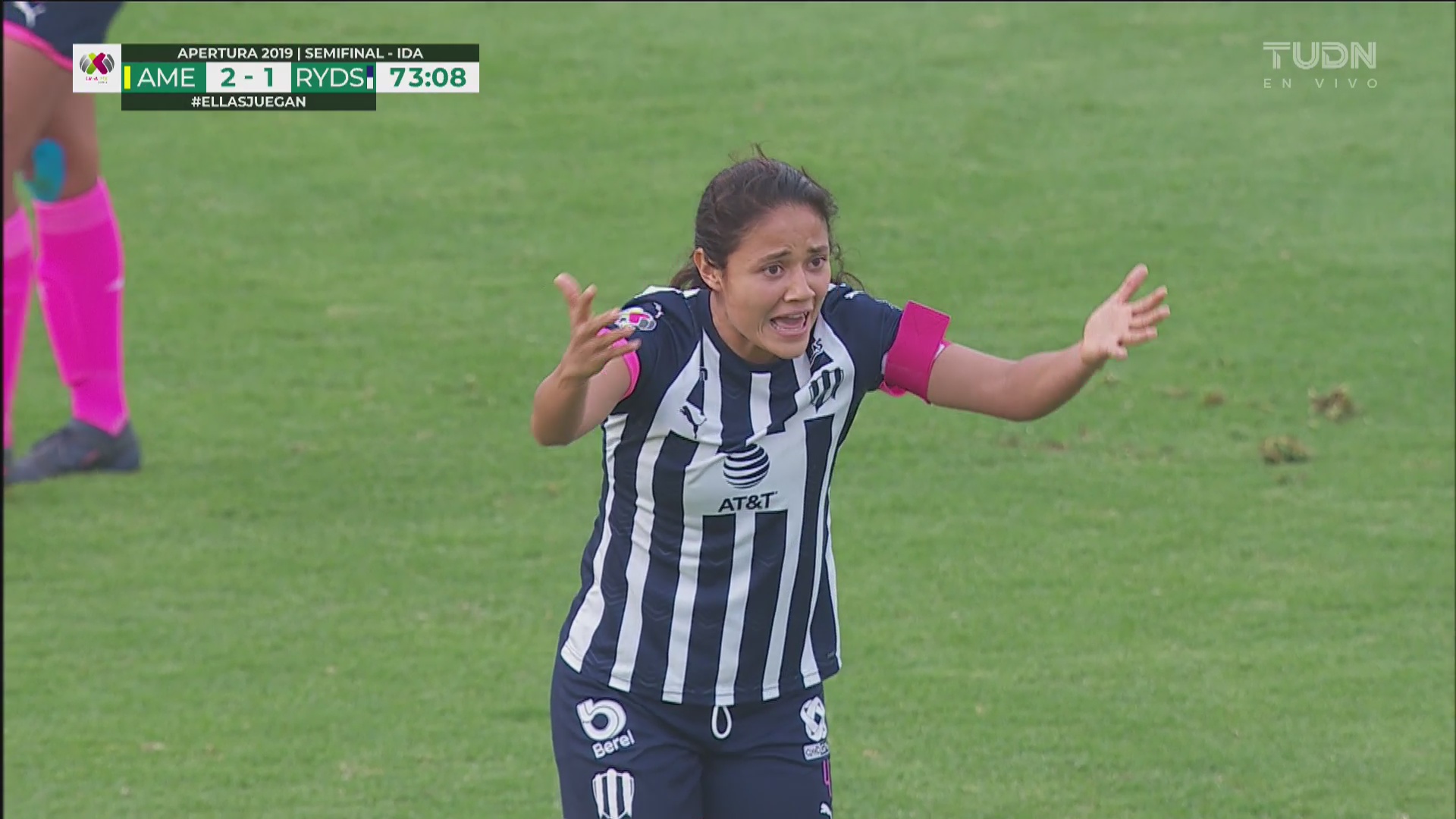 América vs Monterrey – Rebeca Bernal anota con un cobro perfecto de ...