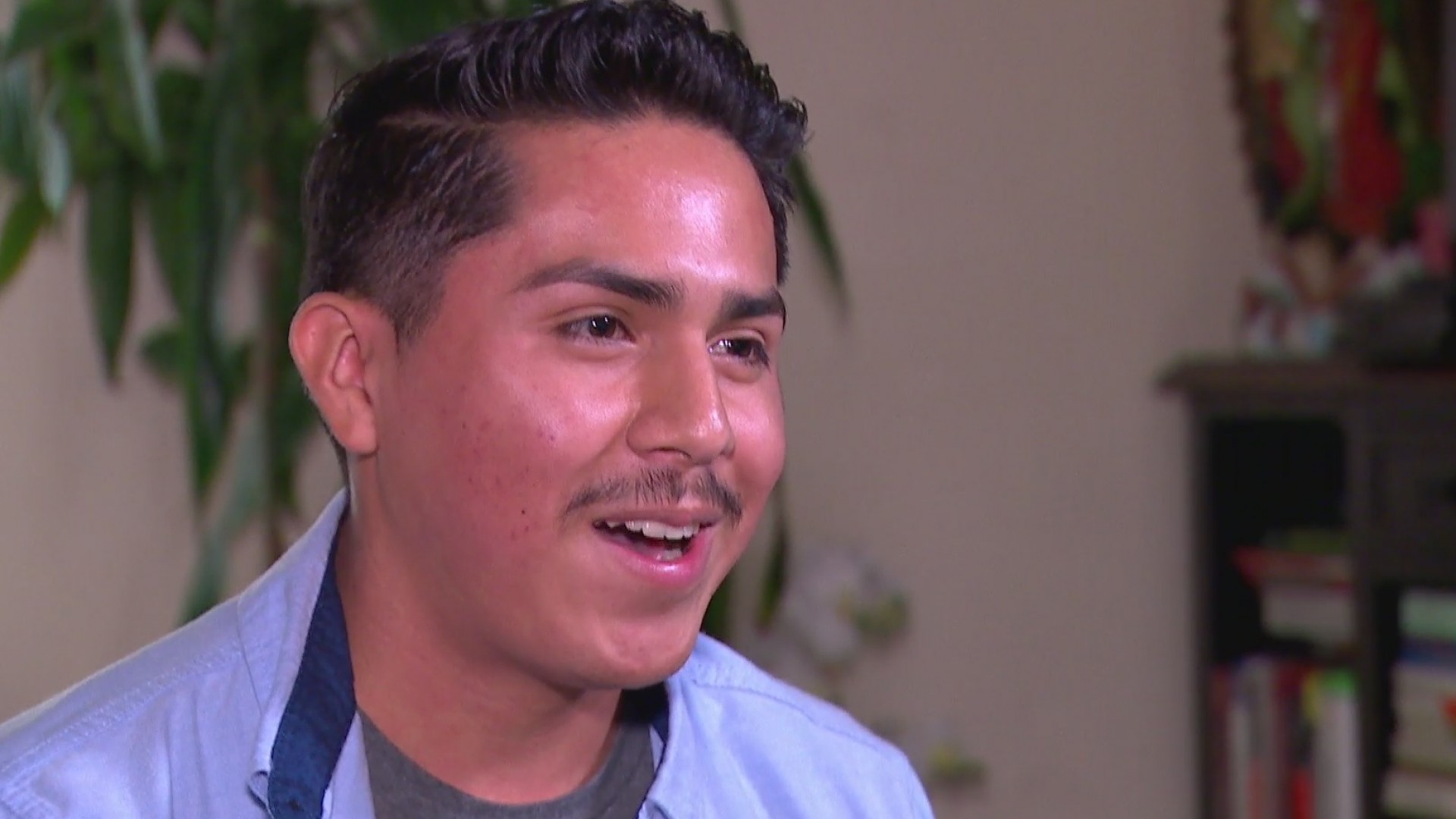 Alan López, el estudiante de origen hispano que construye robots y que ...