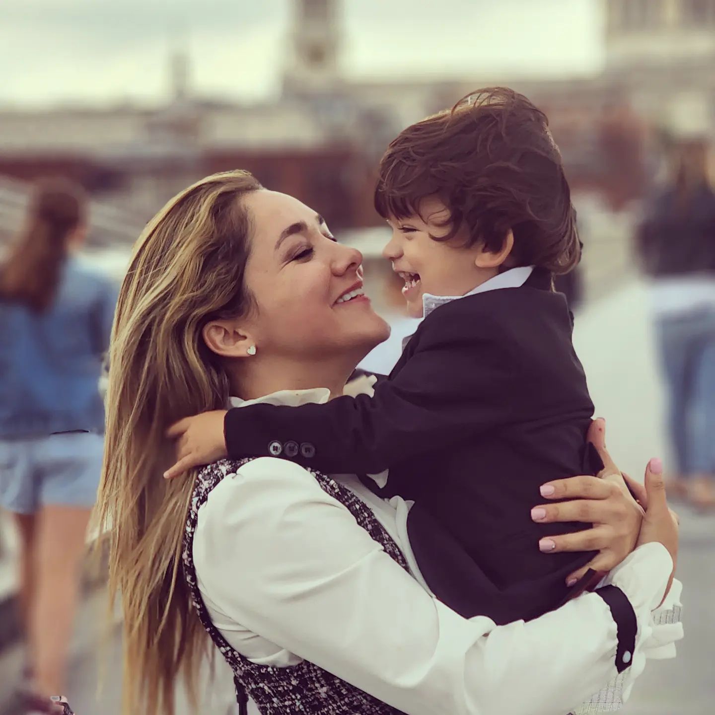 Sherlyn cuenta la razón por la que retrasará su segundo embarazo | Las Estrellas Home Lo Último ...