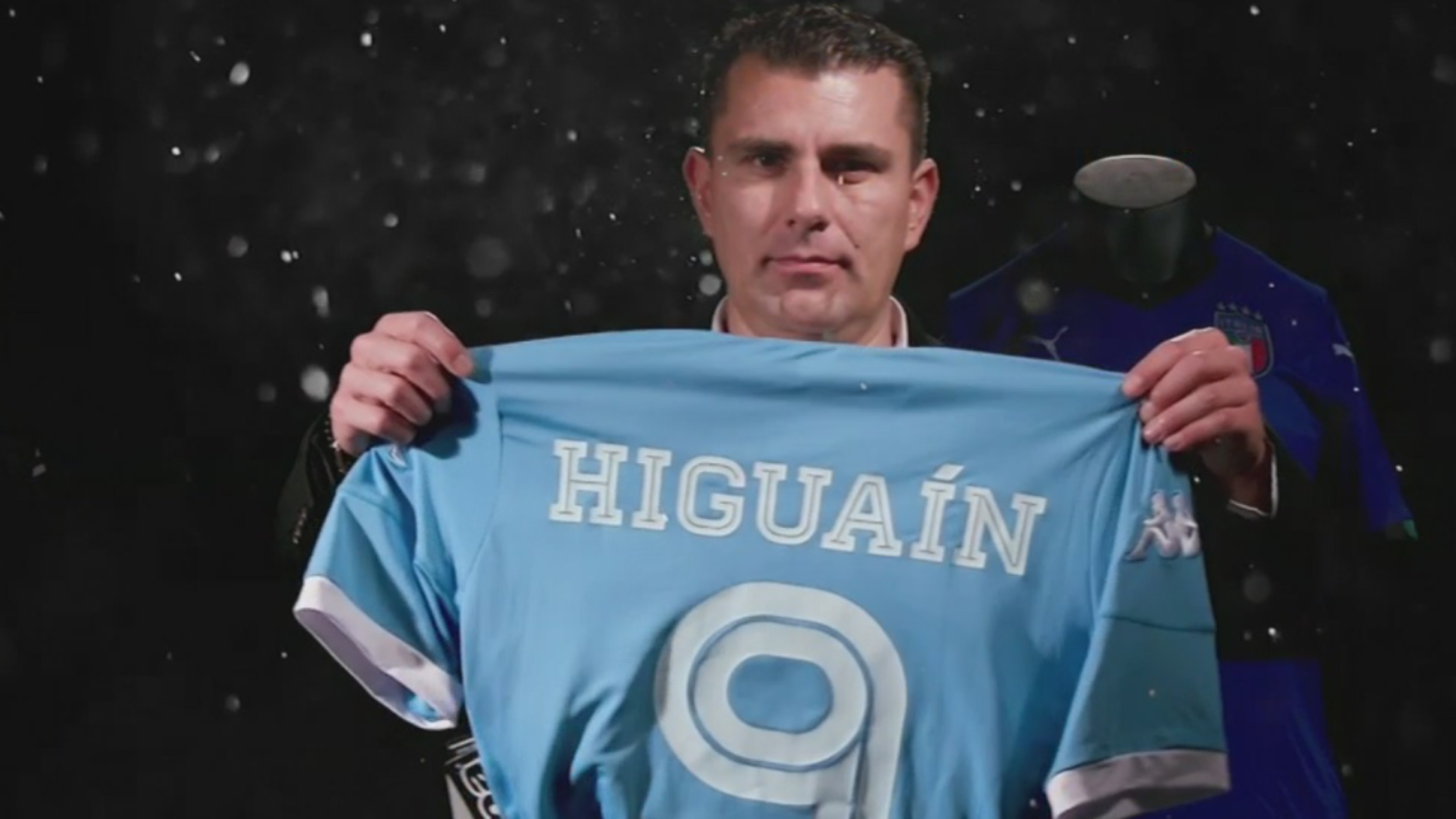 Hugo Salcedo tiene en su colección la playera de Hugo 'Misionero ...