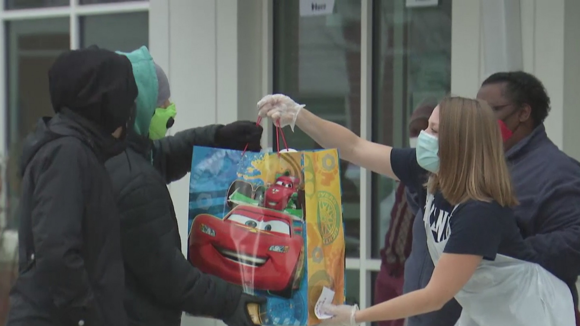 “Es una bendición”: decenas de personas en Chicago celebran Acción de ...