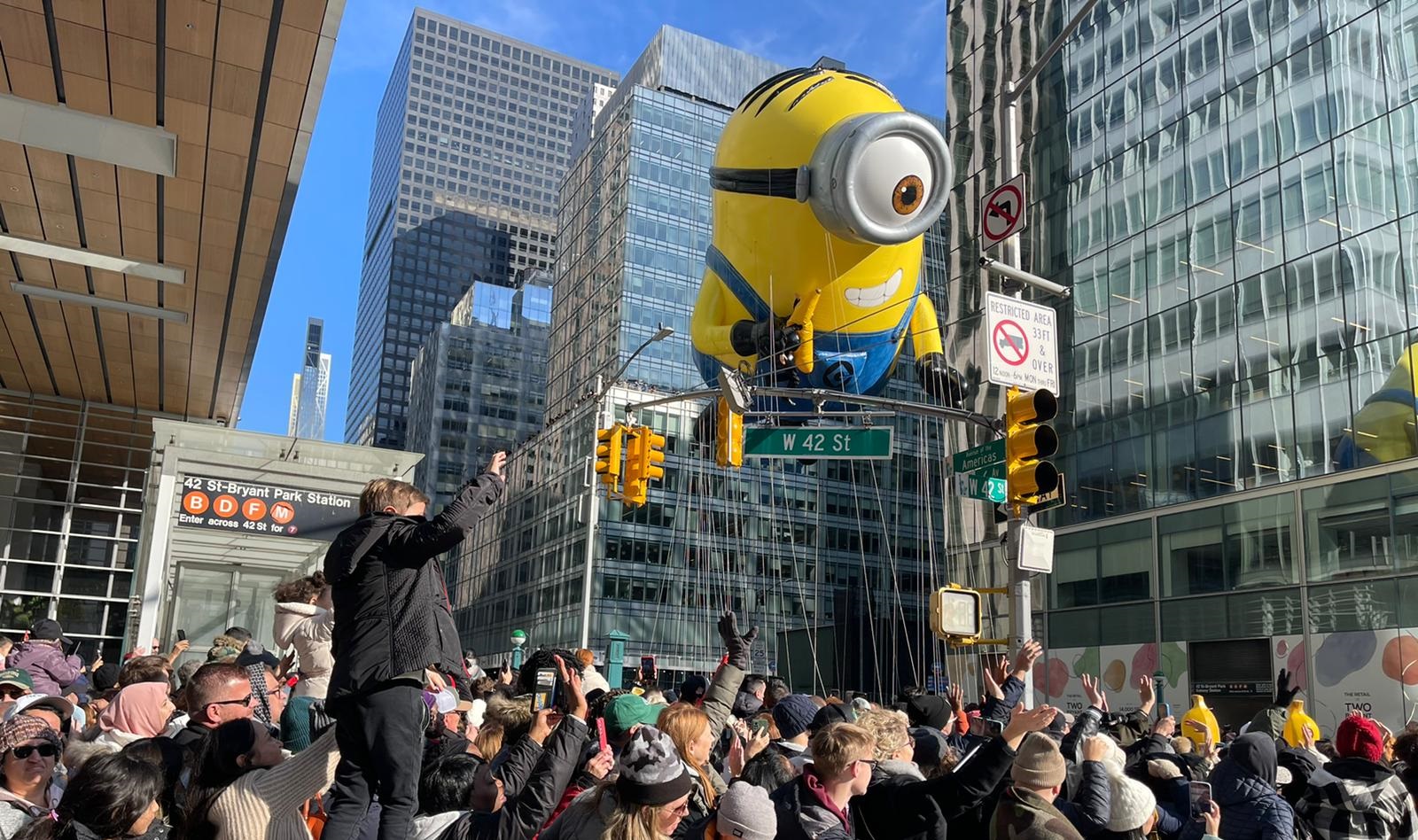 Más de 3 millones disfrutan de desfile de Acción de Gracias en Nueva York | Video | Univision 41 ...