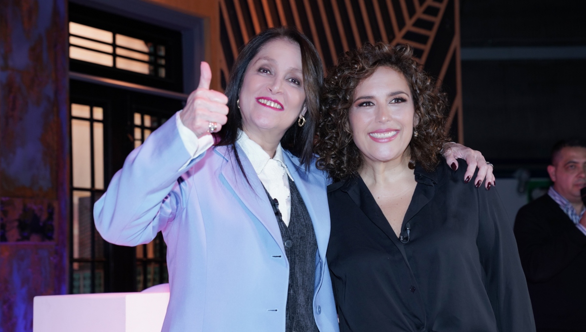 El primer dueto de Daniela Romo y Angélica Vale en Tlnovelas | Shows ...