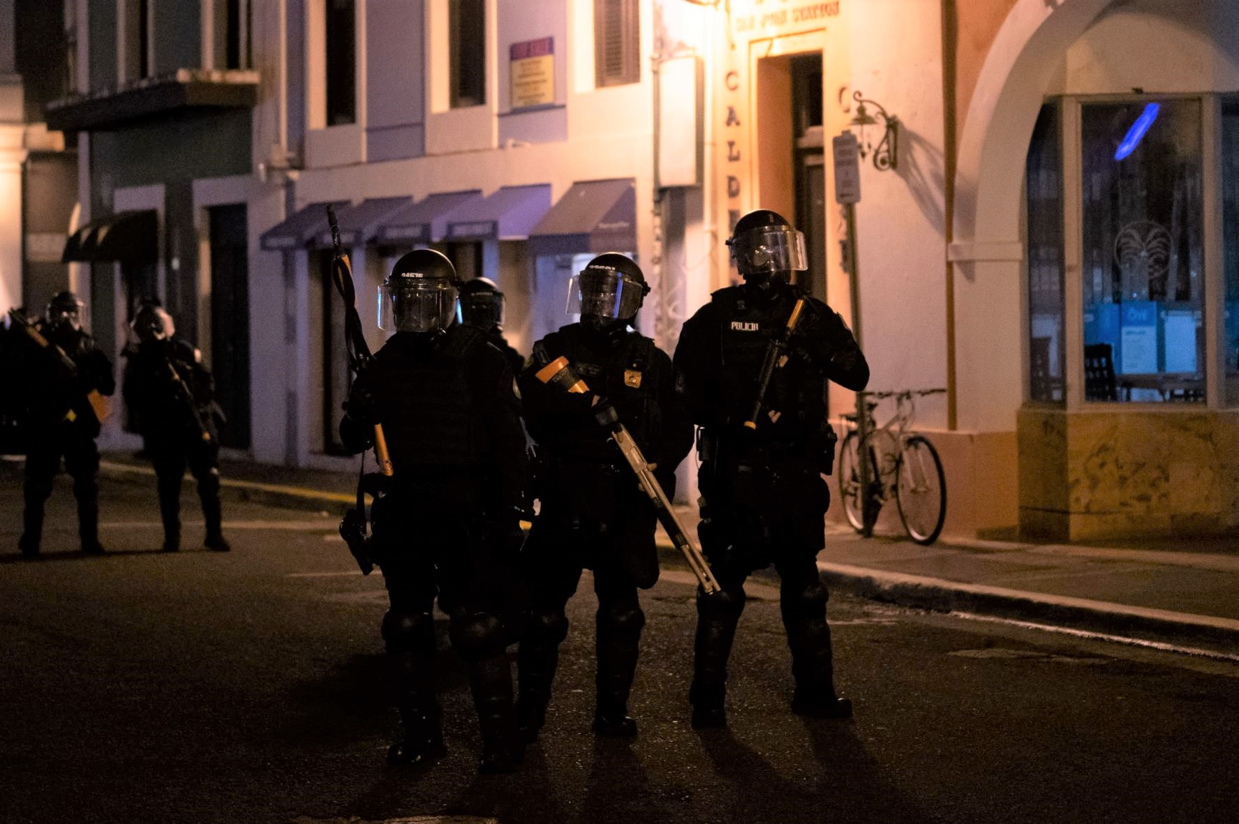 Gobierno de Puerto Rico promete investigar violencia durante protestas ...