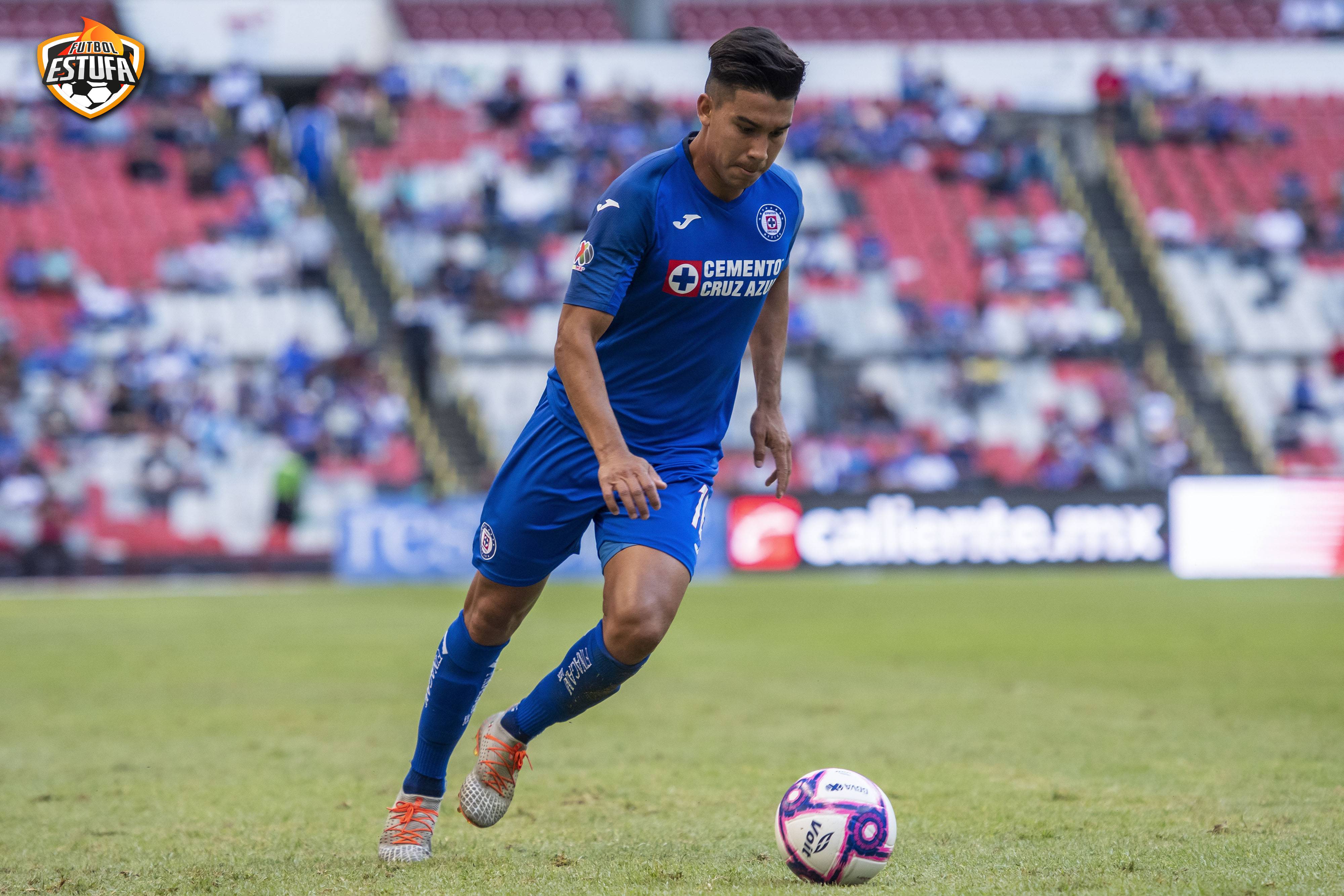 Pol Fernández con pie y medio fuera de Cruz Azul | Deportes Liga MX ...