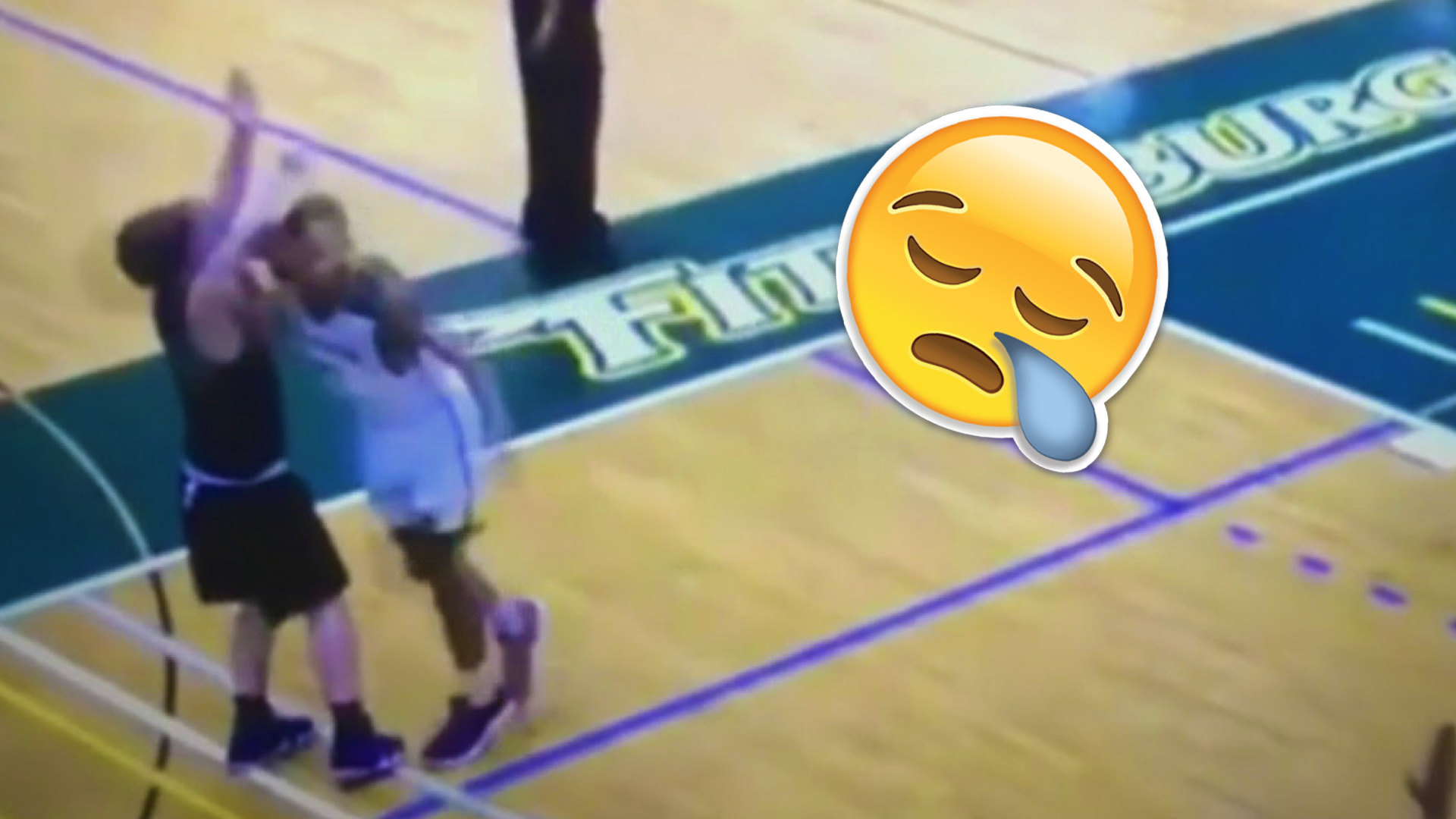 ¡Indignante! Terrible agresión en baloncesto universitario en Estados ...