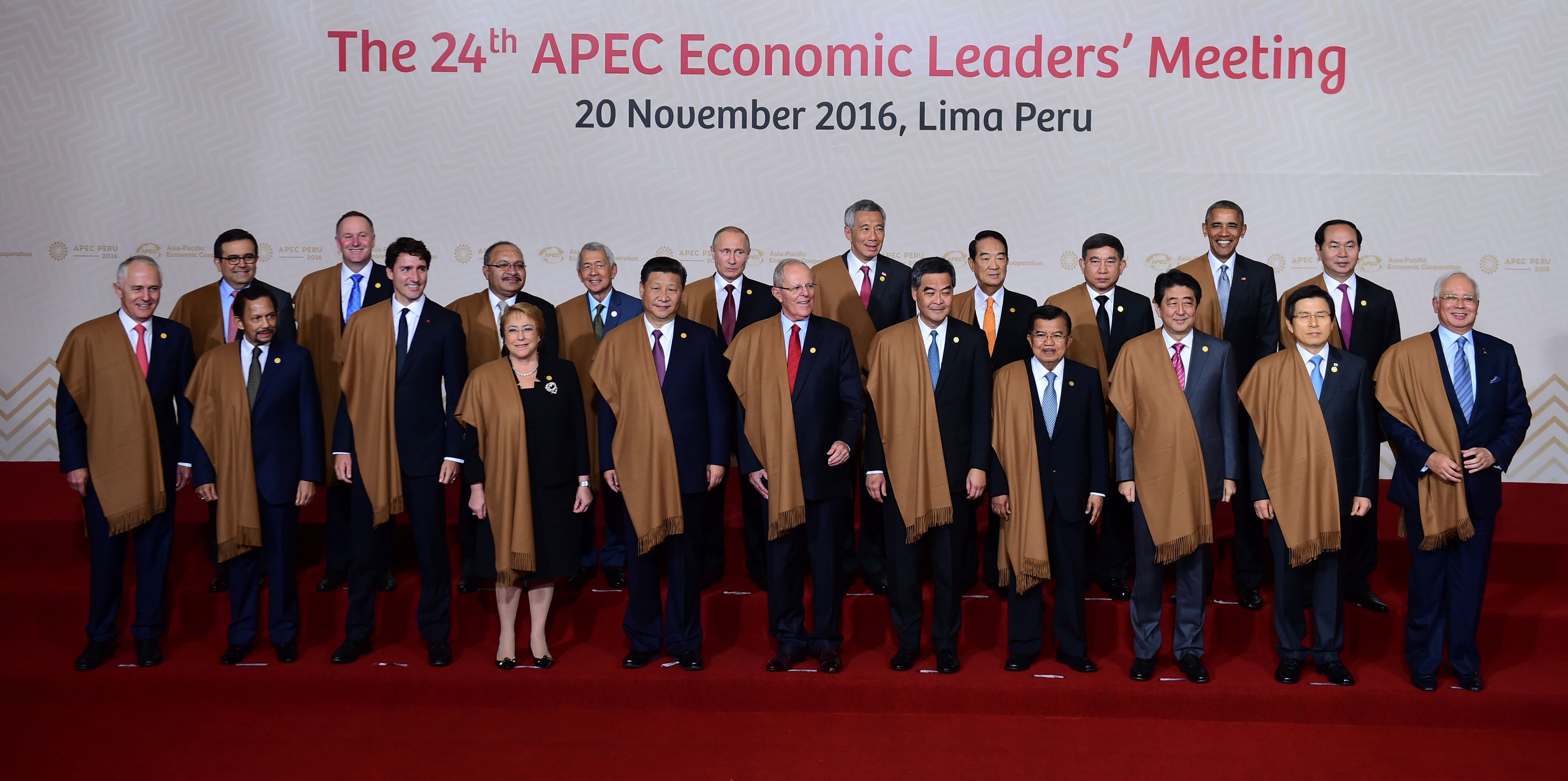 En fotos: Barack Obama en la cumbre APEC 2016 | Noticias Univision ...