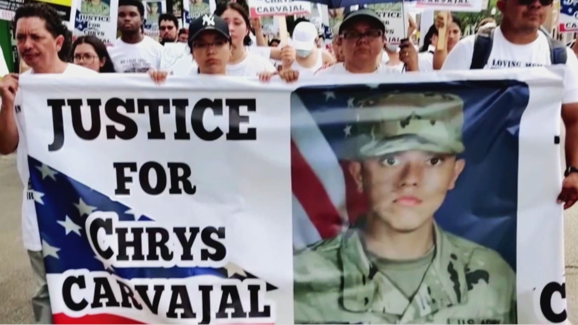 Madre de Chrys Carvajal pide justicia por el asesinato de su hijo ...