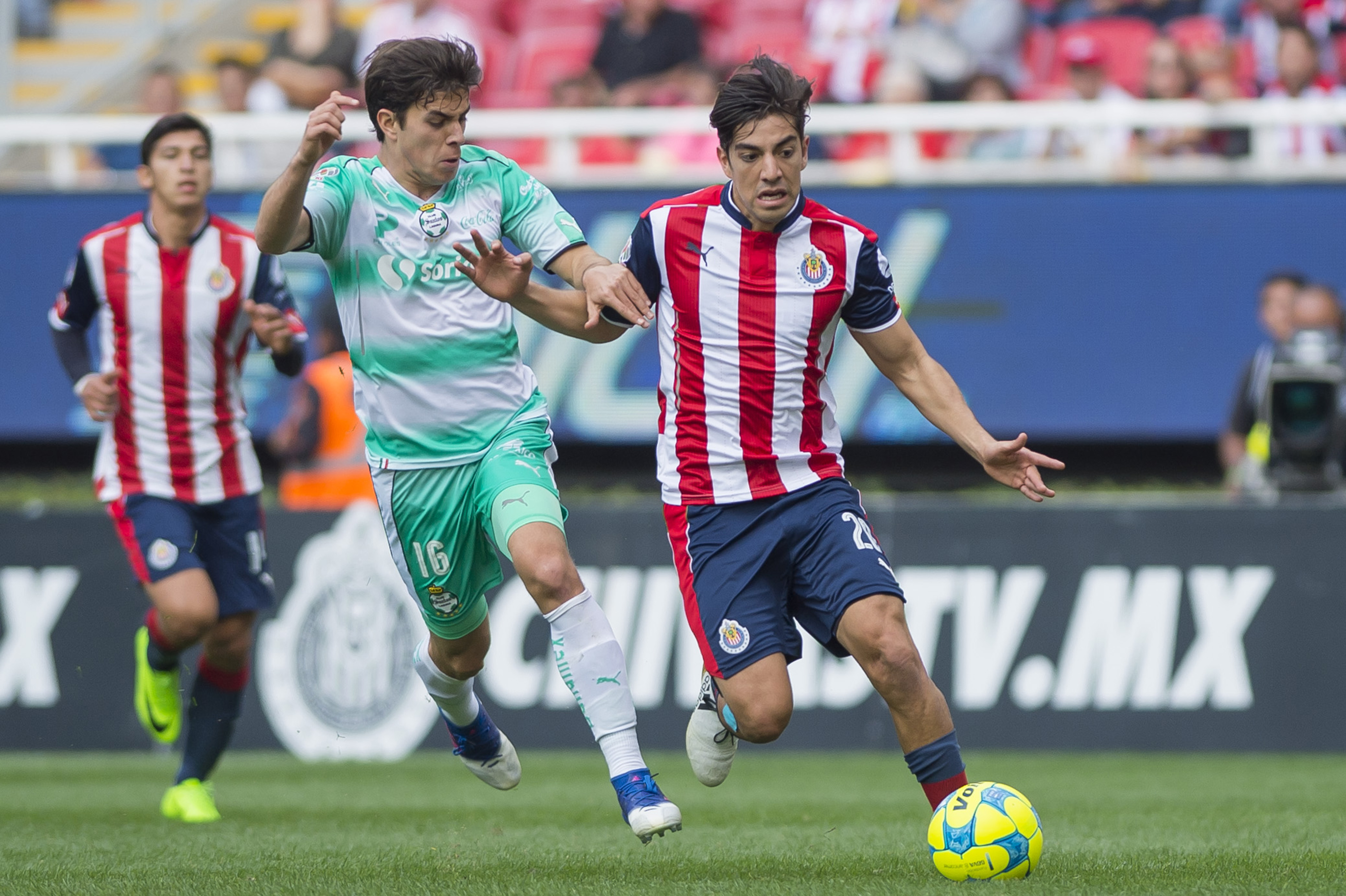 Chivas ¿Y dónde quedó la cantera? | Deportes Liga MX | TUDN Univision