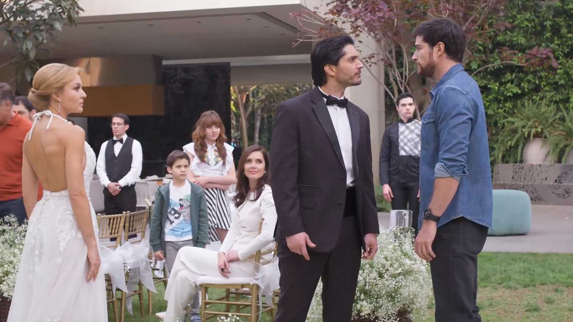 David impide la boda de Leona; Gael lo enfrenta a golpes | Shows El ...