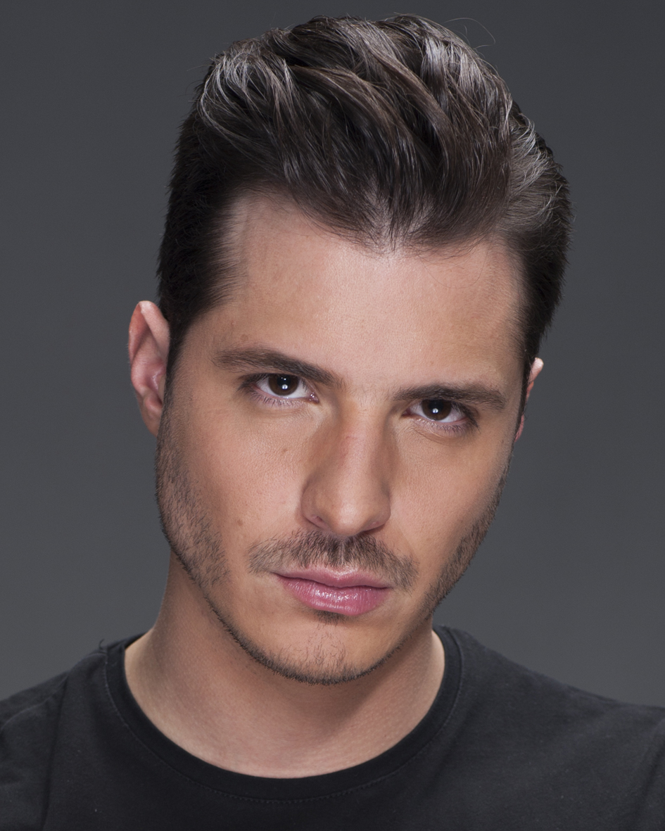 Nicolás Mena | Las Estrellas Home Egresados | Las Estrellas