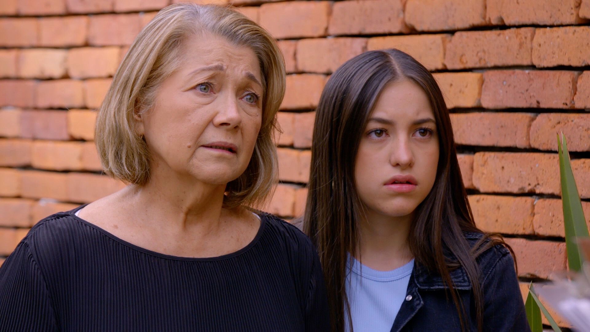 C100, T12: “Mujer que llora, sus males aminora” | Shows Como dice el dicho | Las Estrellas