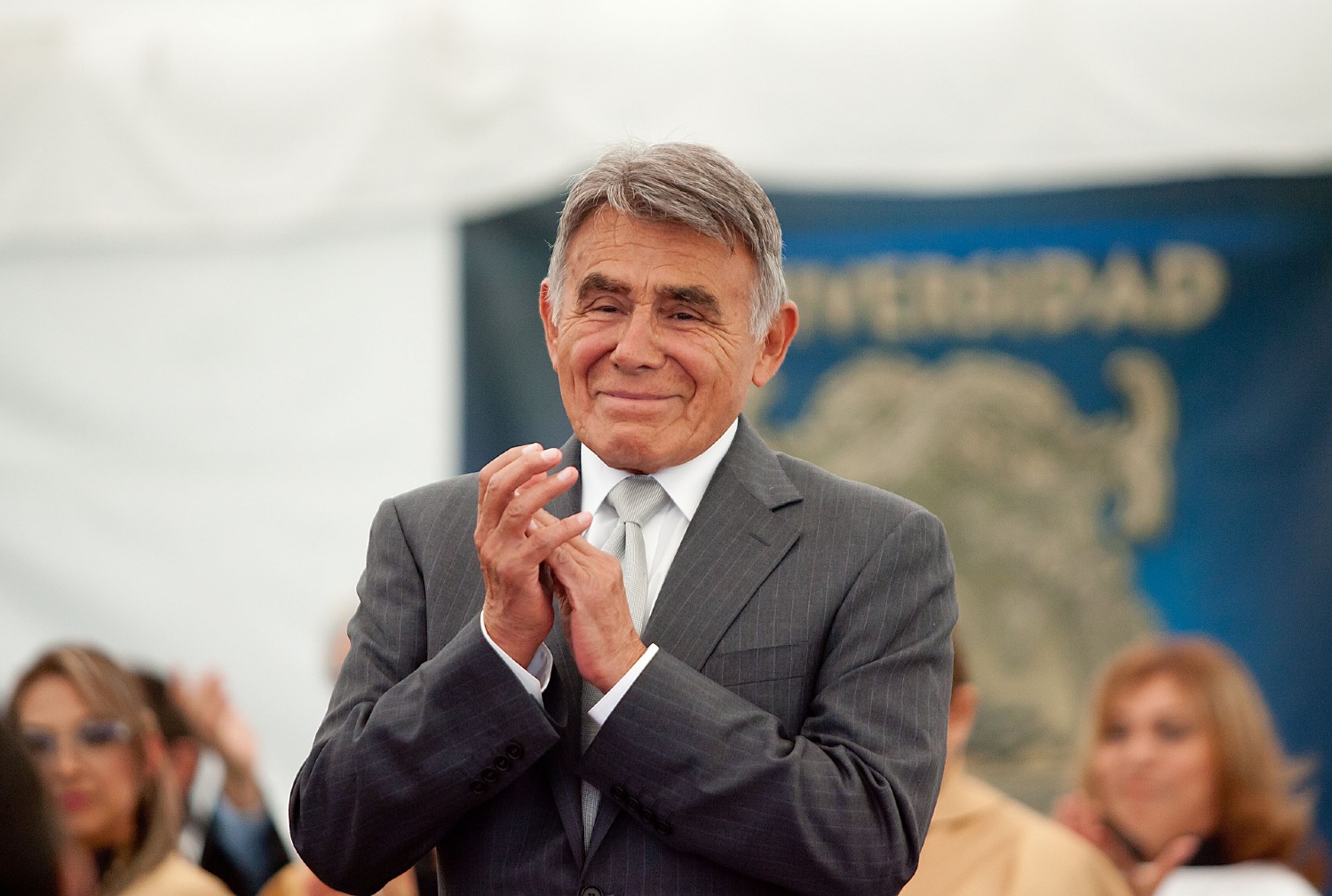 4 películas de Héctor Suárez que puedes ver en blim tv para recordar su ...