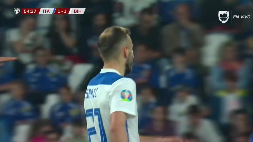 Tiro desviado de Elvis Saric | Deportes UEFA Euro 2024 | TUDN Univision