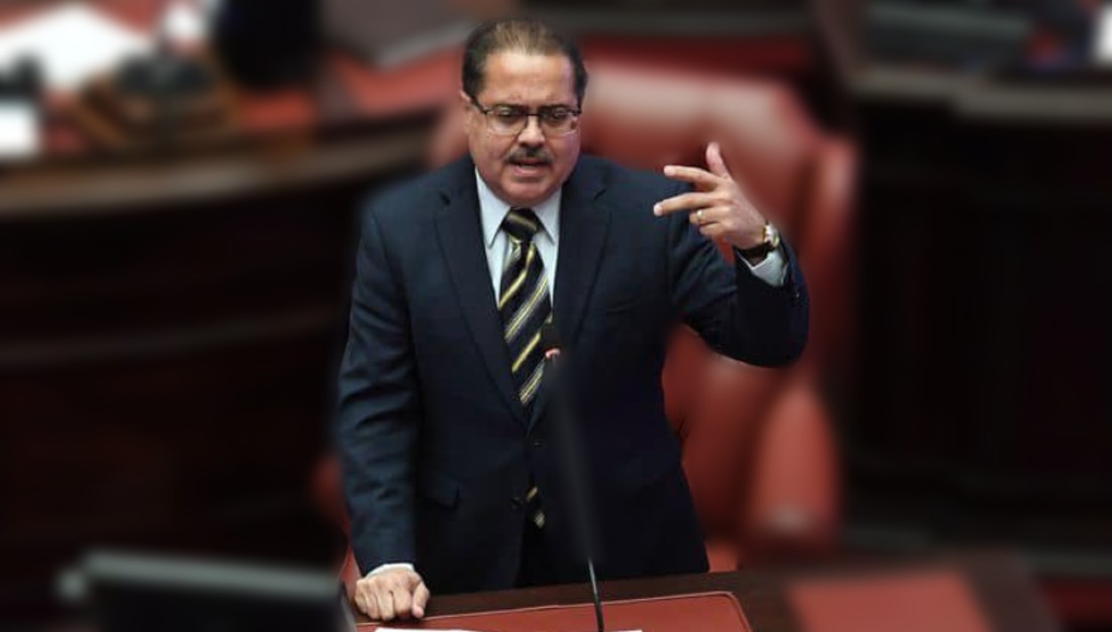 José Luis Dalmau y sus expresiones sobre el aborto tienen en "crisis ...