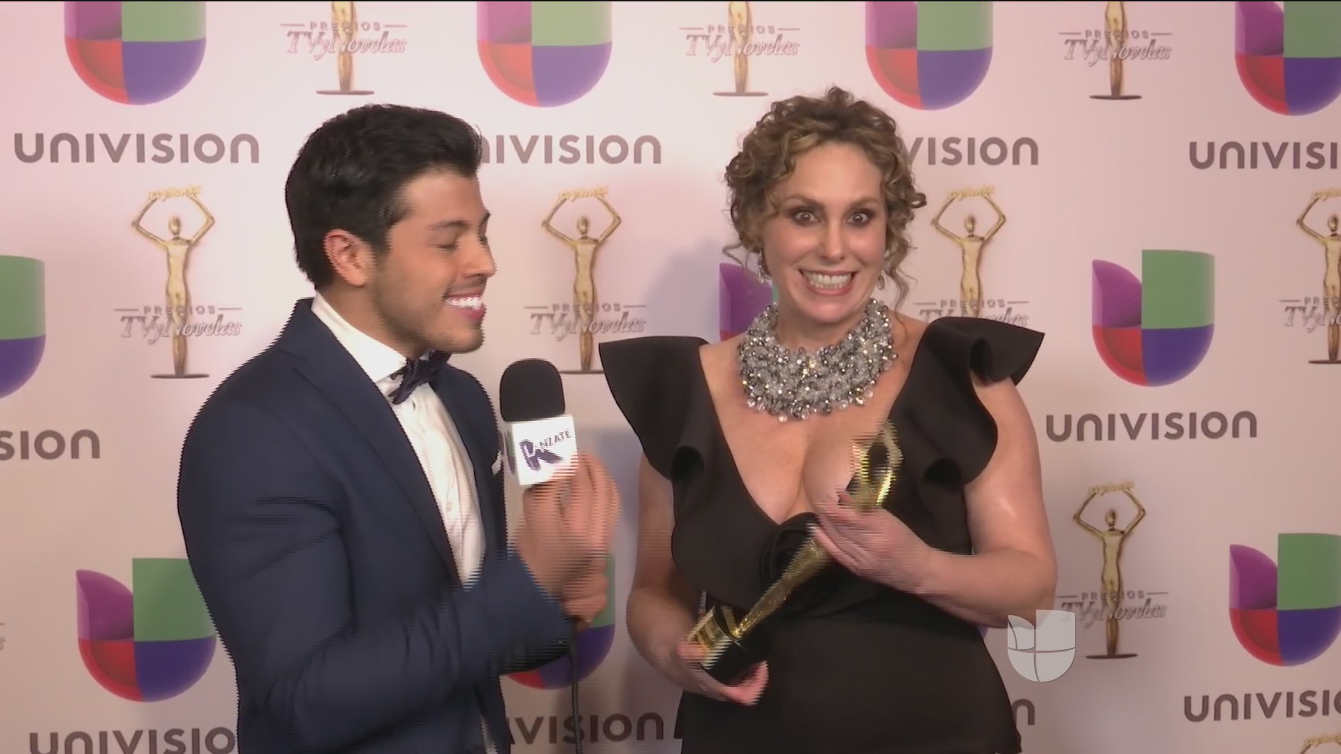 Rafa Serdán le pronosticó a Azela Robinson que ganaría el premio Tv y ...