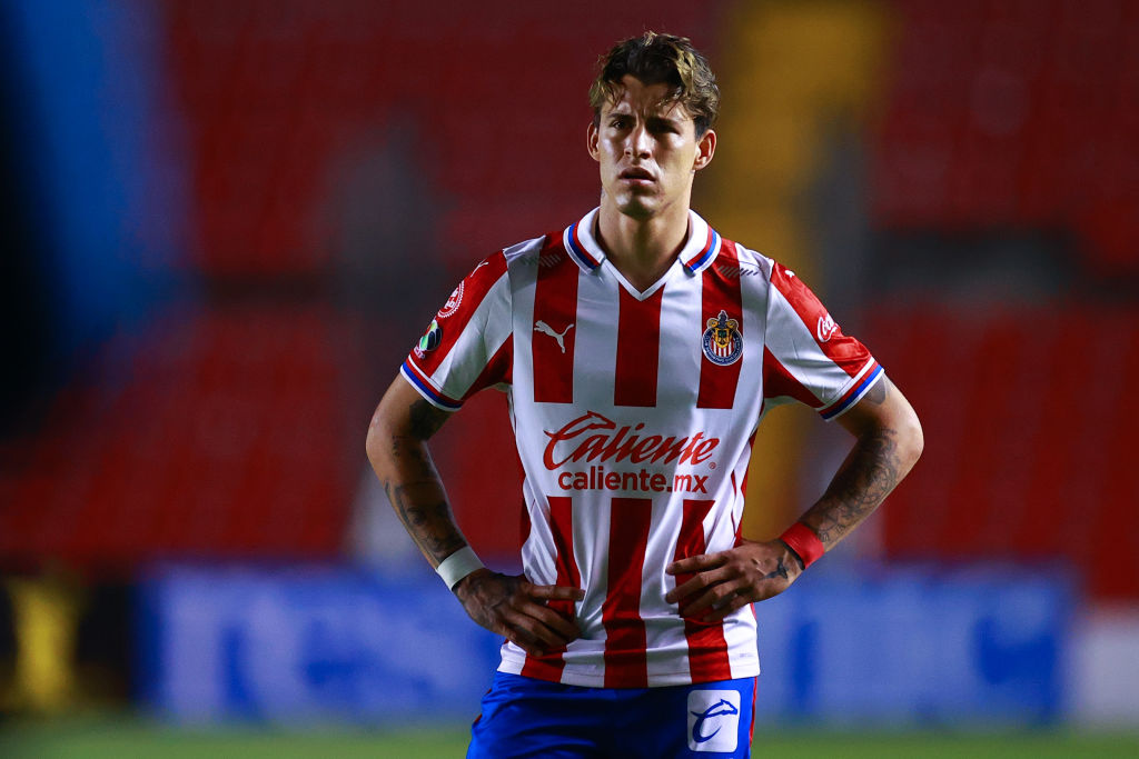 Chivas puede regresar jugadores a Necaxa para saldar deuda | Deportes ...