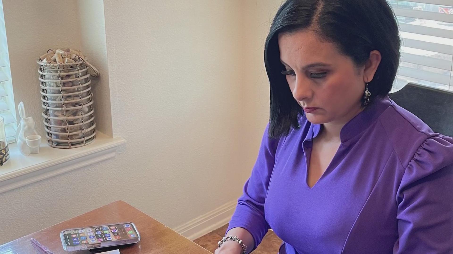 Ina Minjarez, aspirante a juez del Condado Bexar | Video | Univision 41 ...