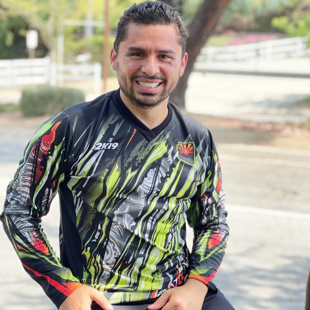 Larry Hernández anuncia estreno de nuevo álbum de corridos | Shows ...