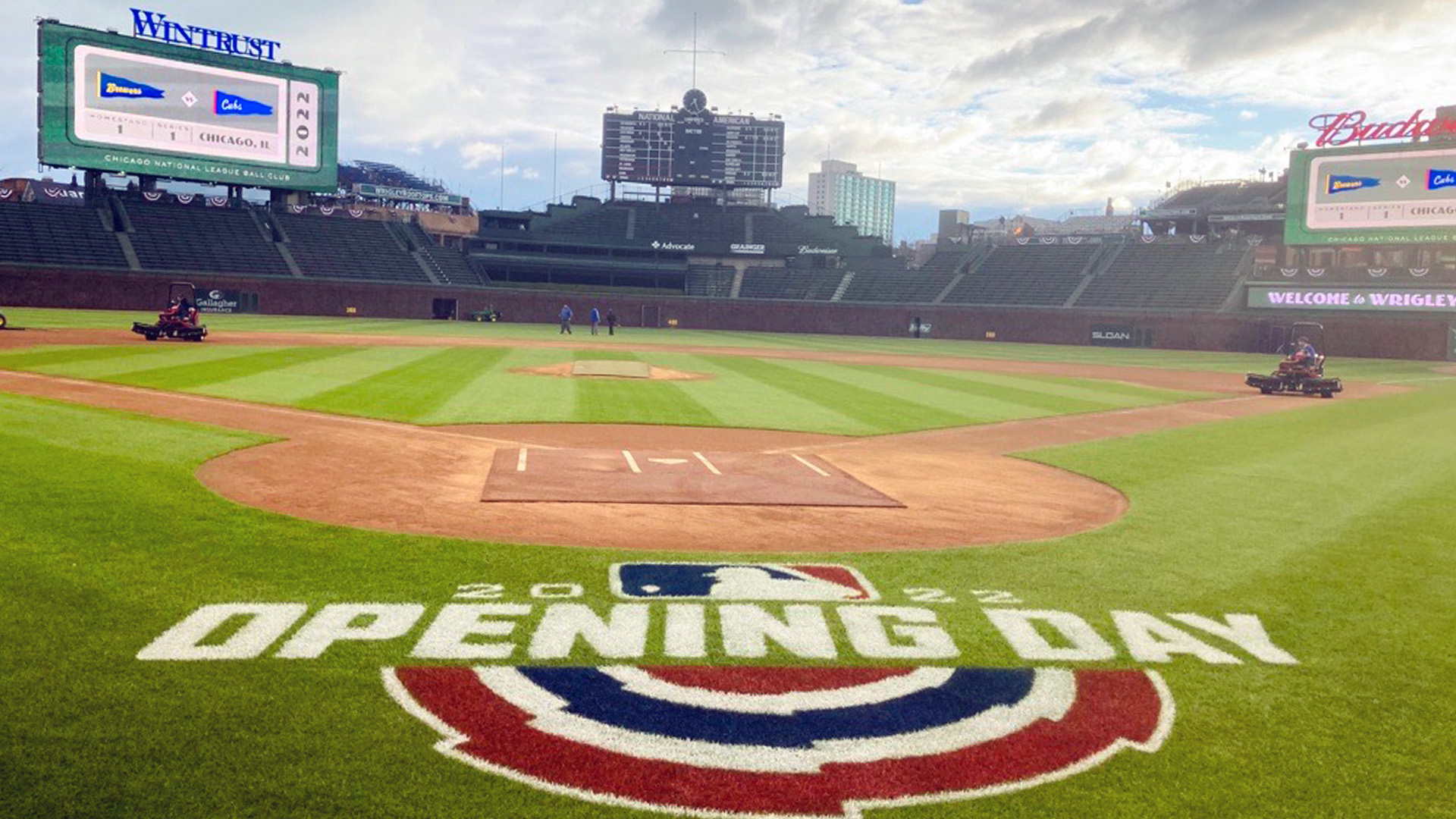 En fotos: así se prepara el Wrigley Field para el opening day | Fotos ...
