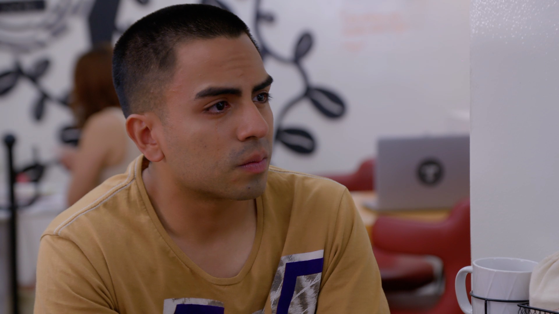 Como dice el dicho: Memo es aconsejado por Don Tomás y Pepe para que ...