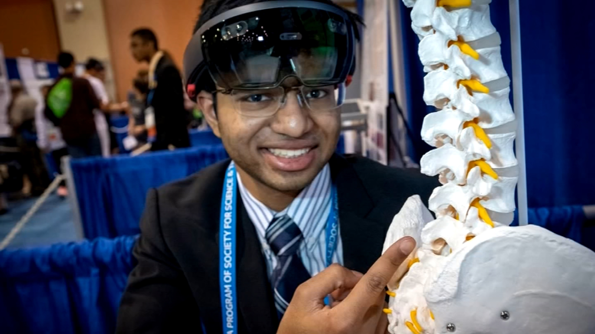 Adolescente desarrolla una herramienta revolucionaria para las cirugías ...