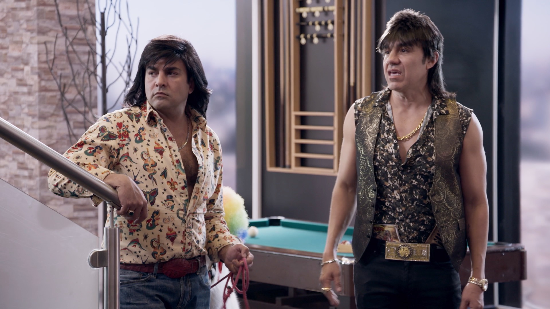 Maratón 'Nosotros los guapos': Diviértete con los nuevos capítulos de ...