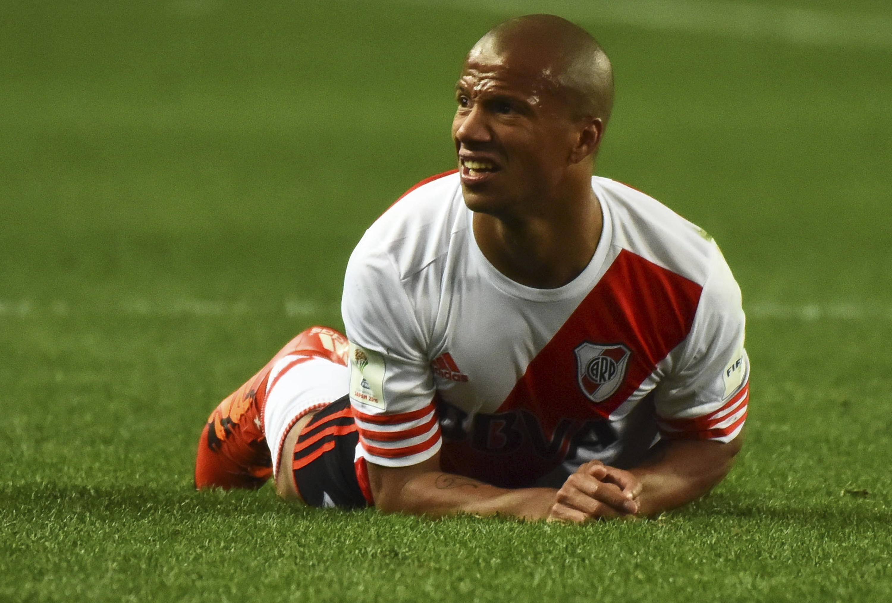 Carlos Sánchez fue elegido como el mejor futbolista del continente ...