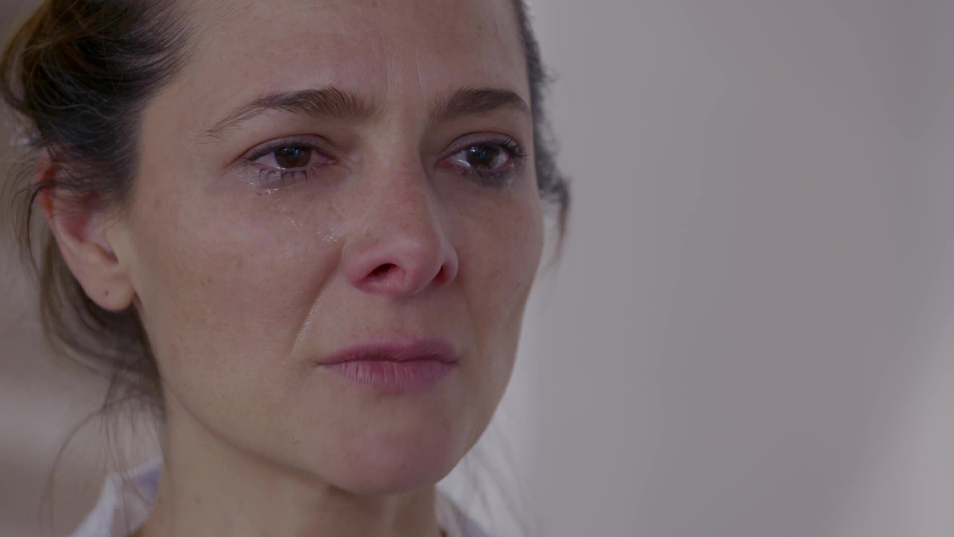 La Rosa de Guadalupe: Dinorah culpa a su hija de la muerte de su esposo y se arrepiente de ...