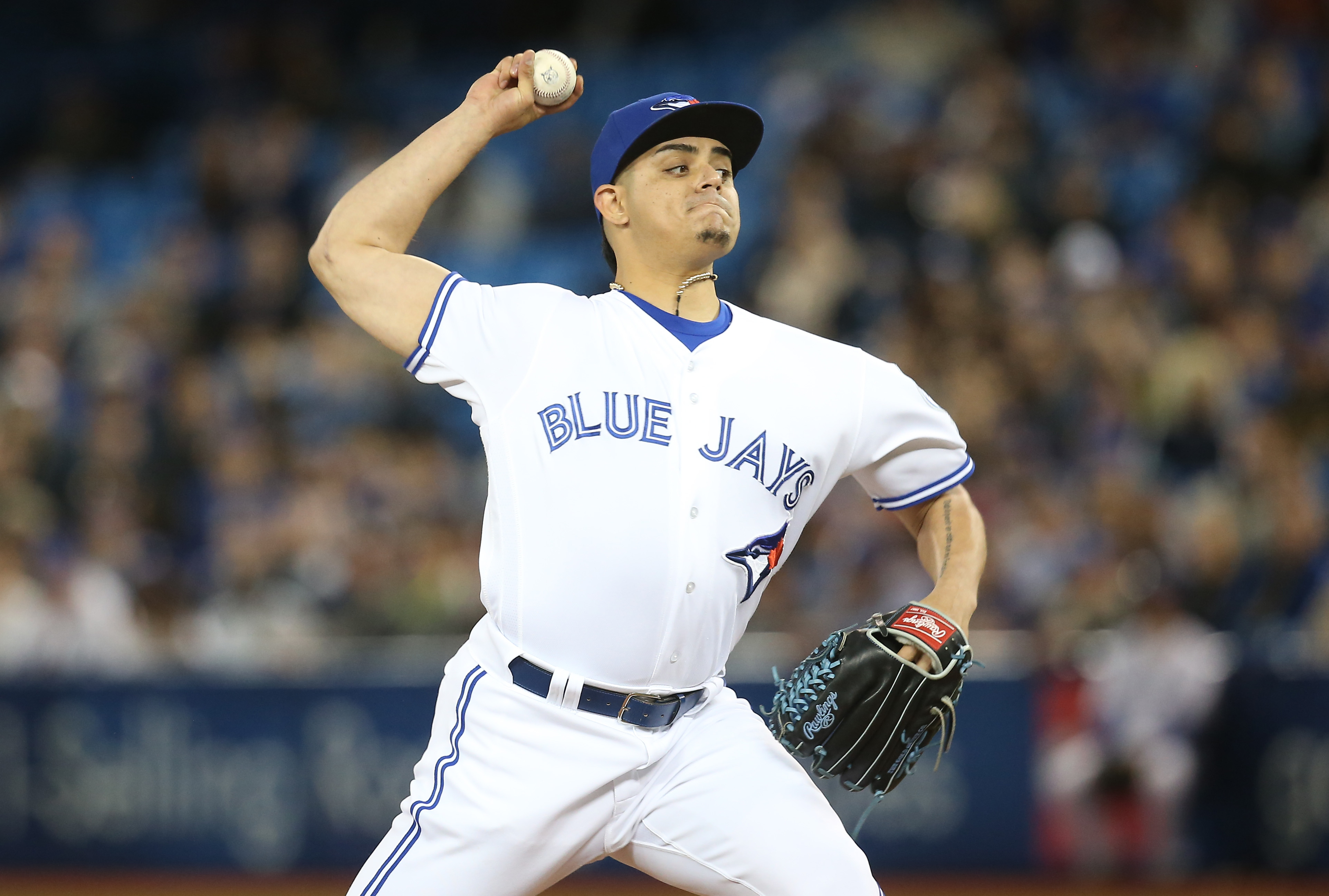 El mexicano Roberto Osuna por fin gana con Blue Jays | Deportes MLB ...