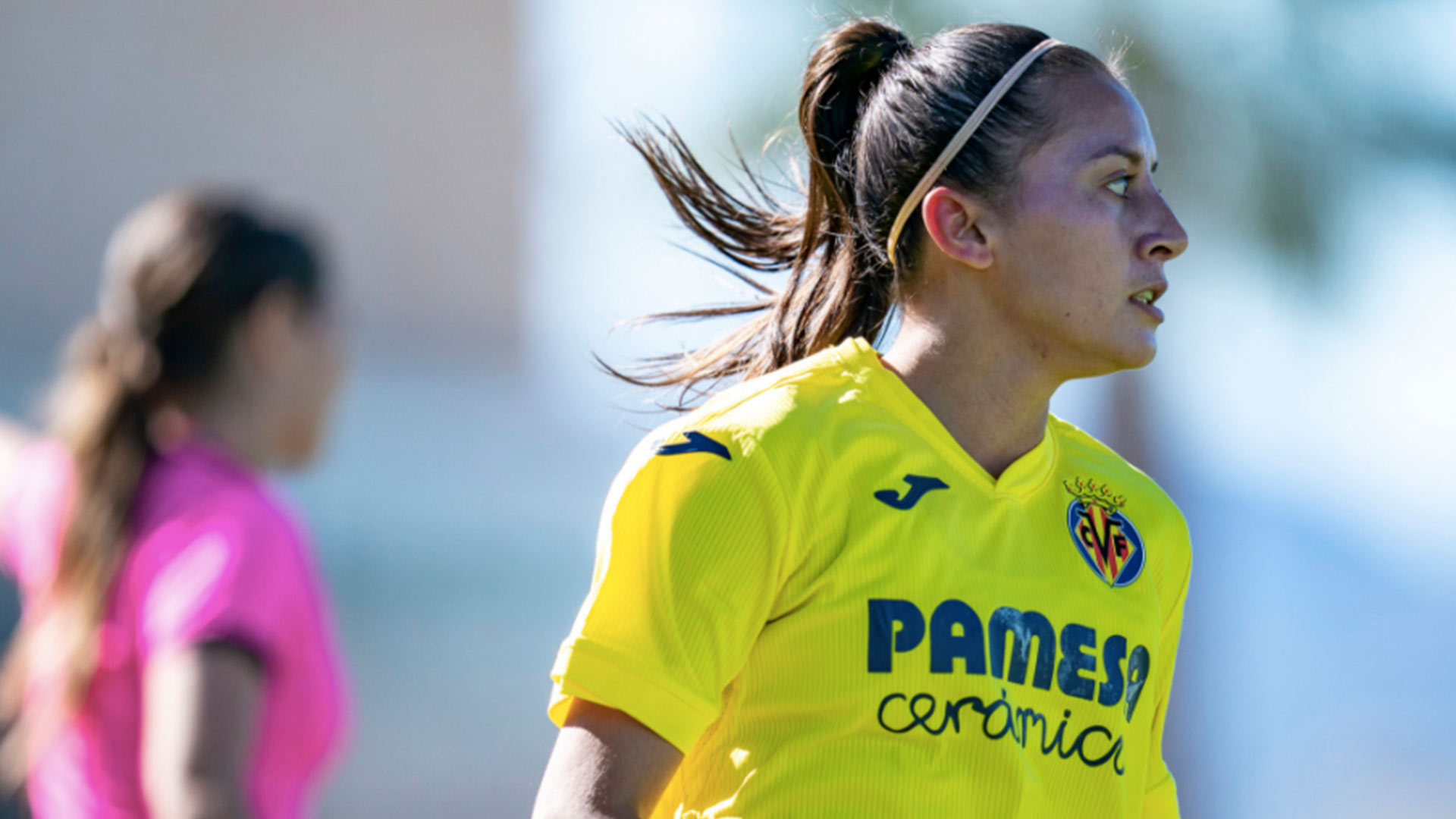 Inicia la historia de la mexicana Rubí Soto con el Villarreal ...