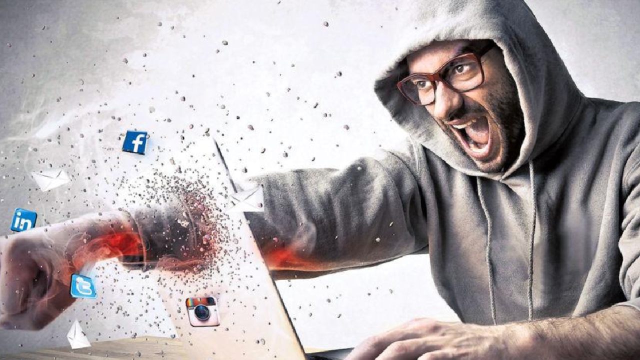 Gobierno busca castigar insultos por Internet con cárcel | Shows Canal ...