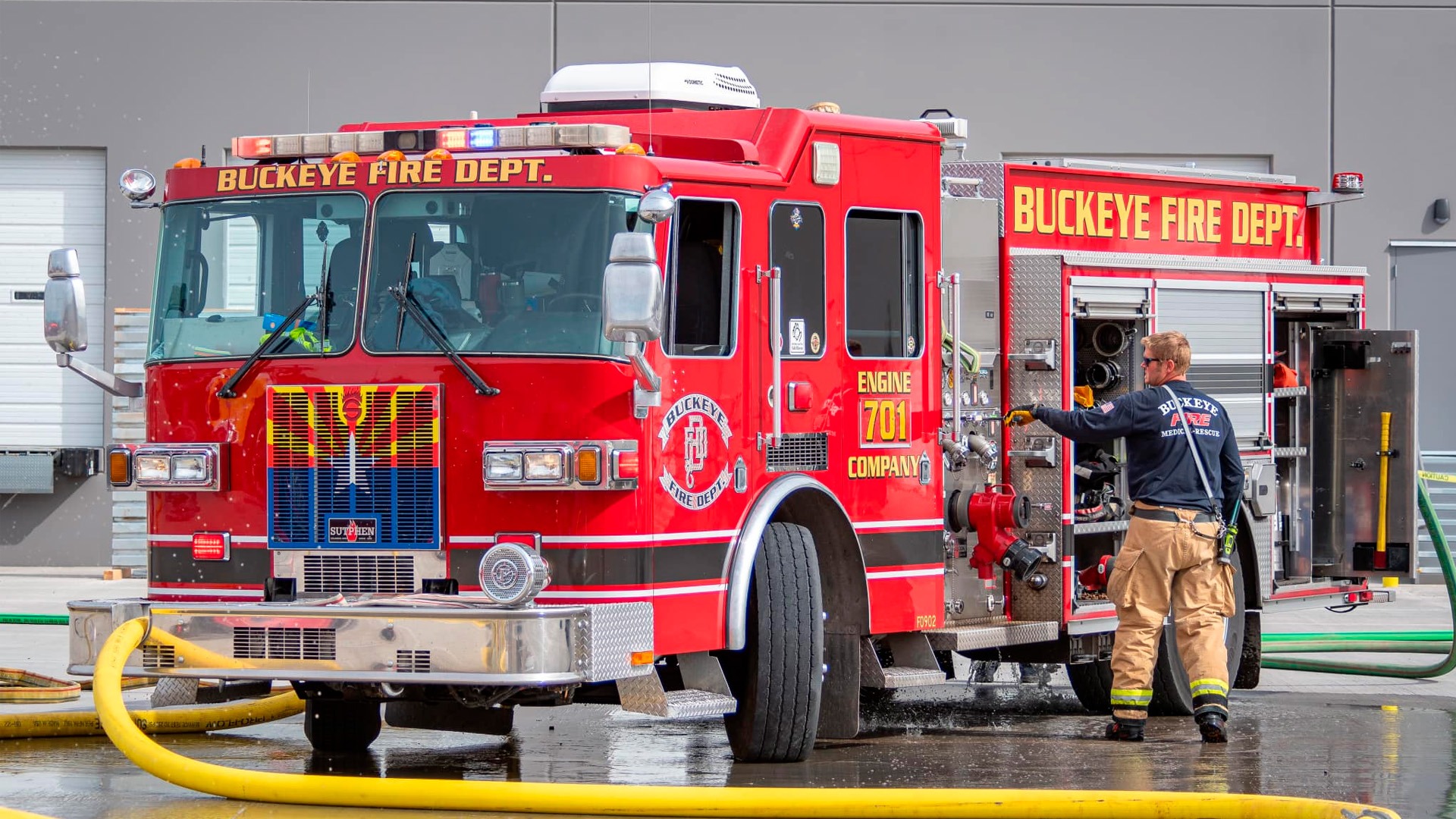 Situación de materiales peligrosos provoca evacuación de escuela en ...
