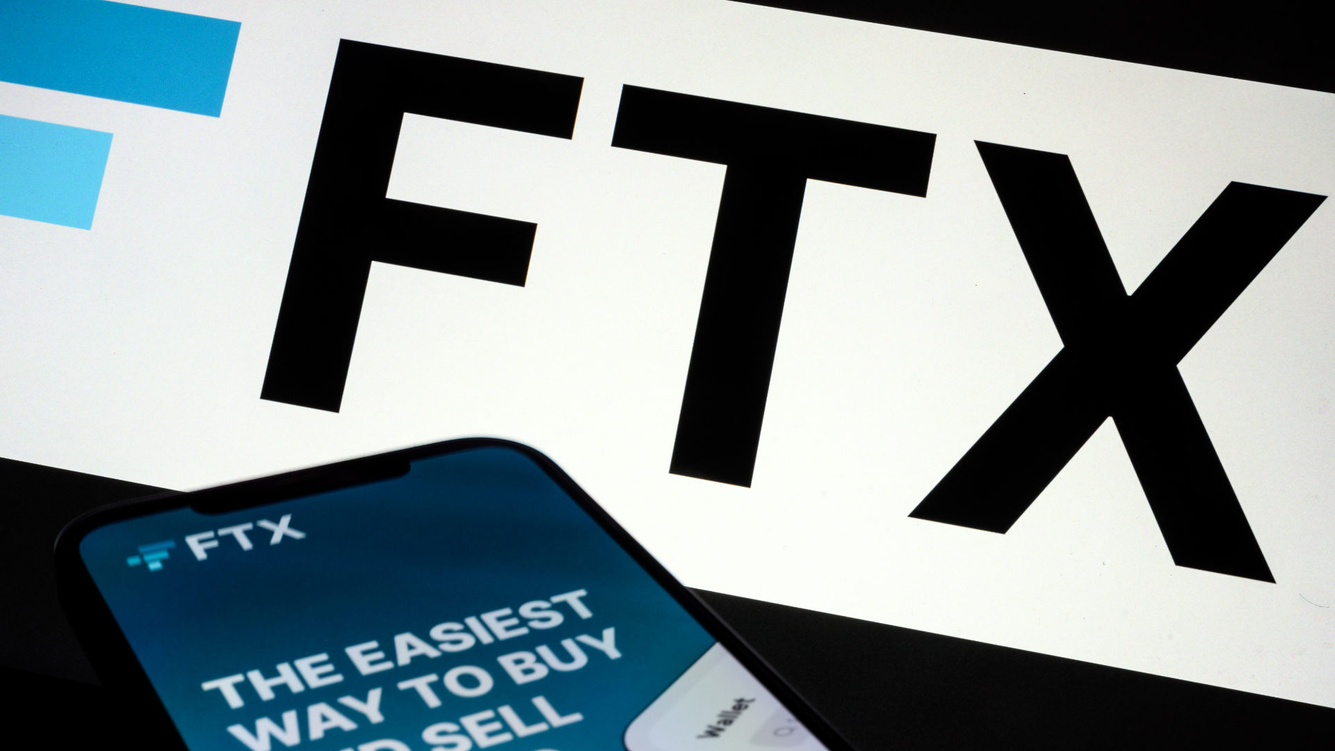 FTX se declara en bancarrota: experto analiza cómo puede afectar esto al mundo de las ...