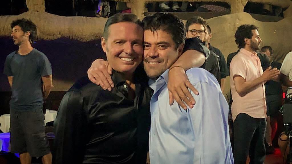 El Burro Van Rankin celebra los 50 años de Luis Miguel con foto inédita ... El Burro Van Rankin celebra los 50 años de Luis Miguel con foto inédita ...