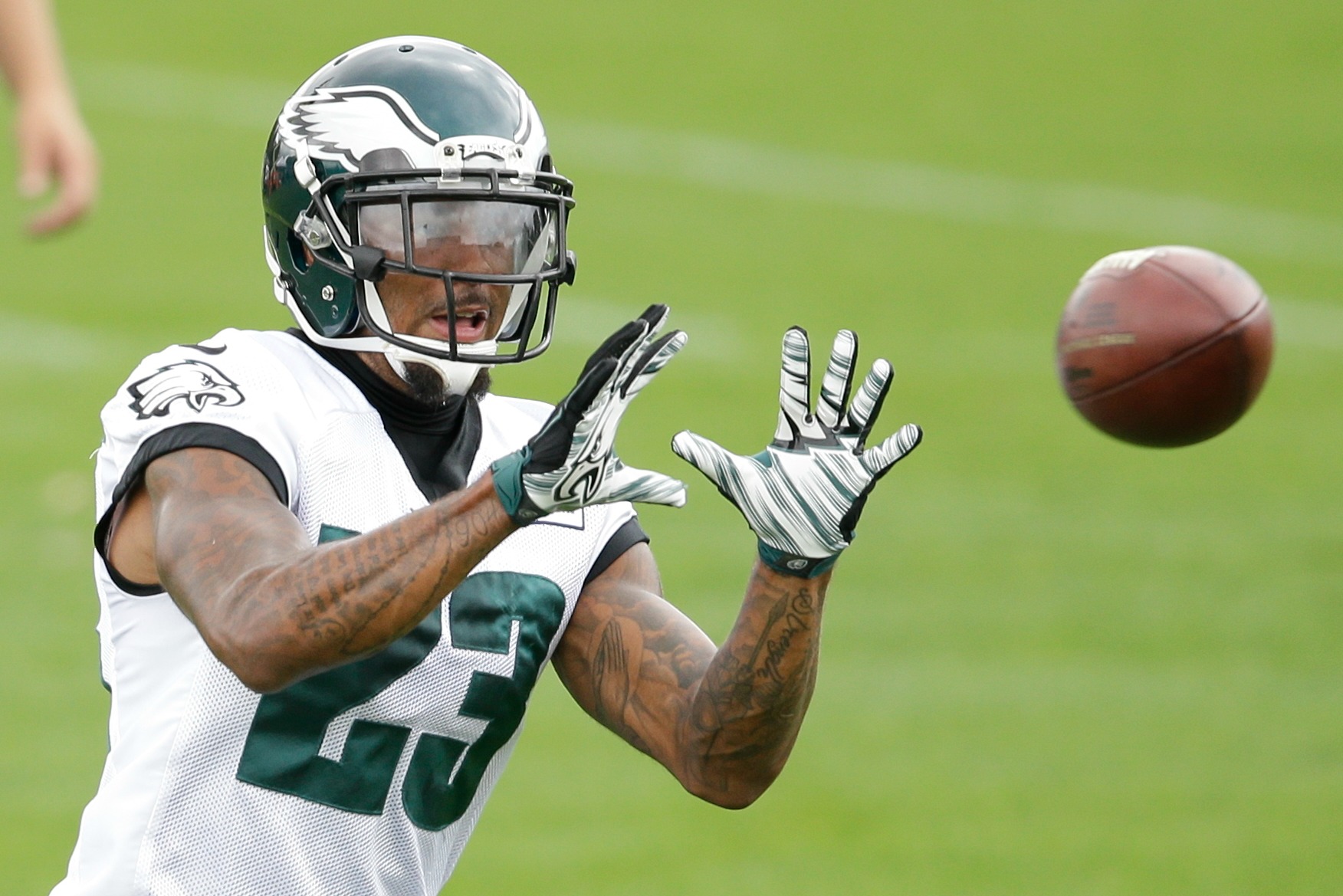 El esquinero Nolan Carroll renueva un año más con Philadelphia Eagles ...