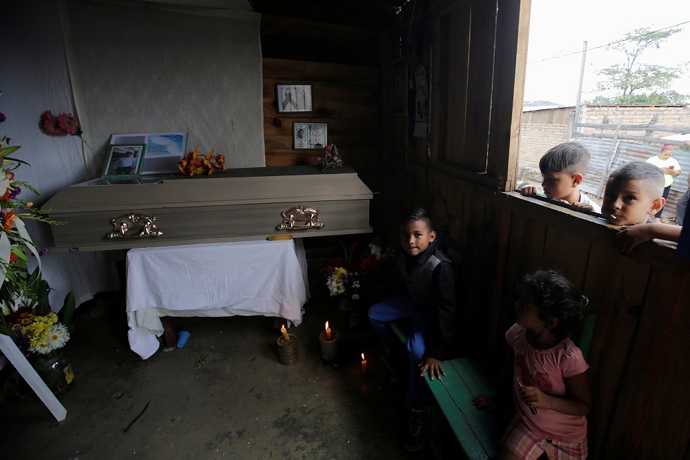 Matan de 15 tiros a migrante hondureño que fue deportado tras serle ...