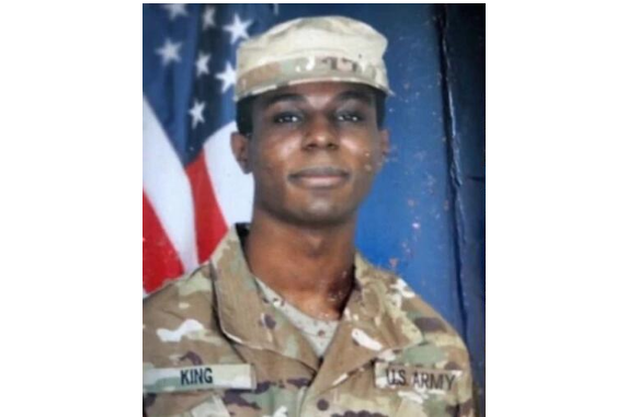 Travis King está bajo custodia estadounidense luego de ser expulsado de ...