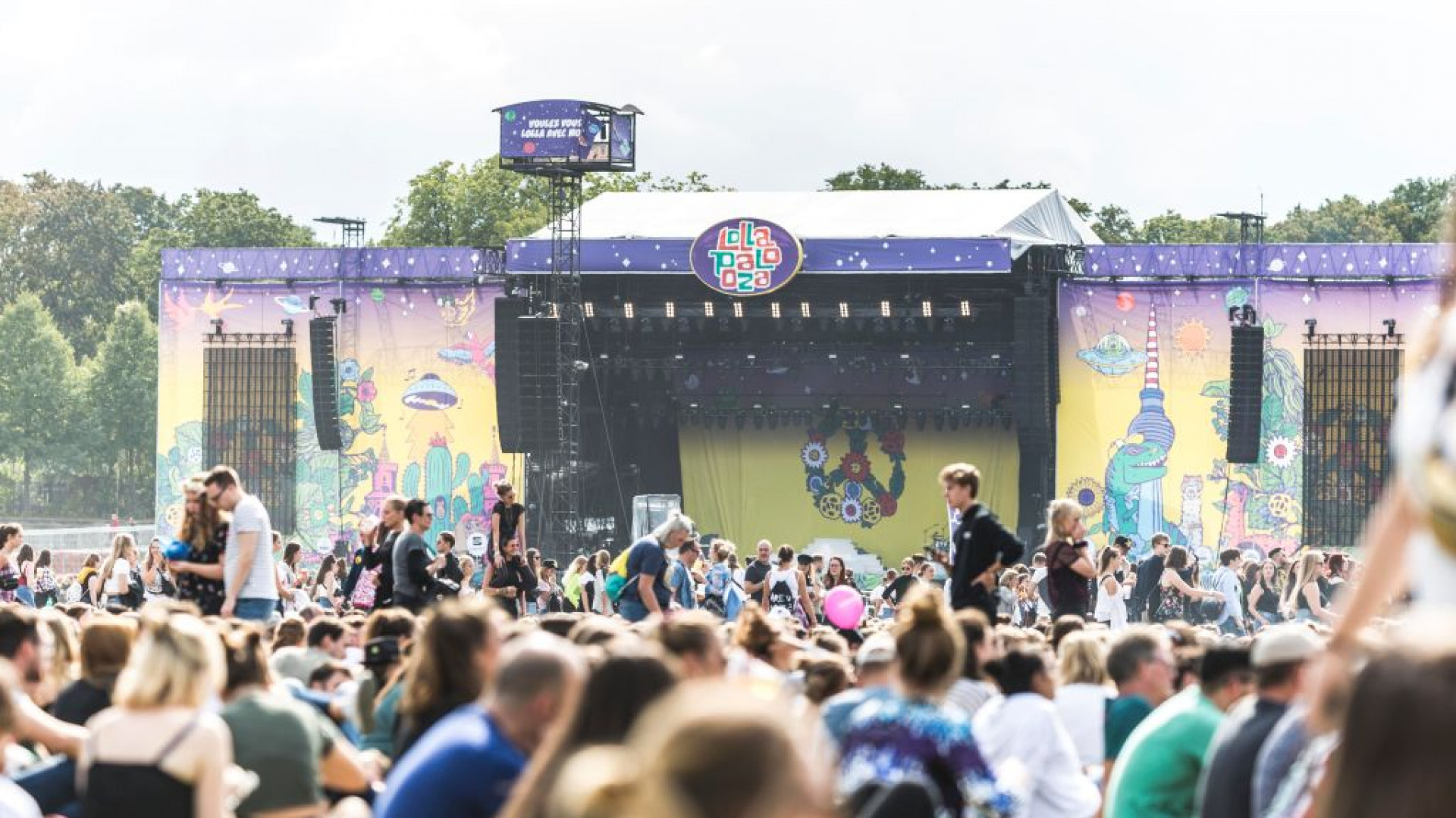 Miles de personas llegan a Chicago este jueves por el Lollapalooza ...