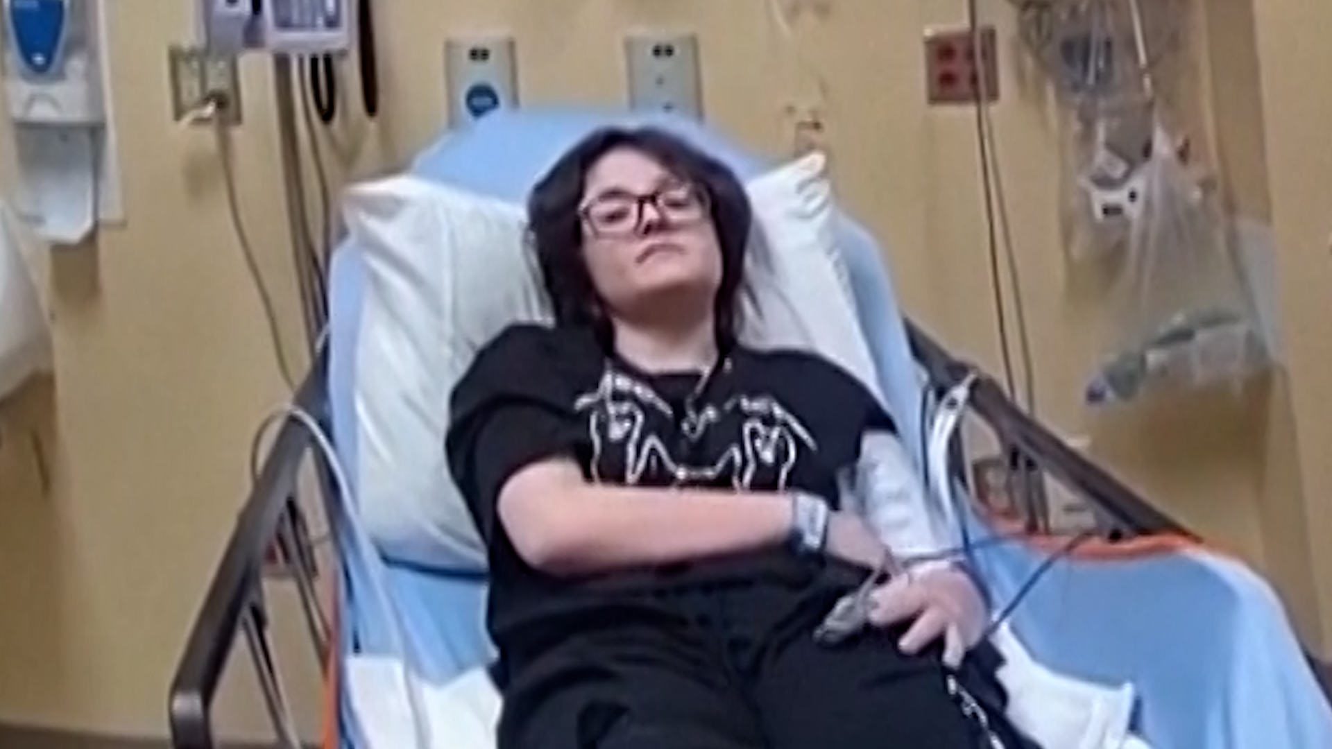 El caso de Nex Benedict, estudiante de género no binario que murió tras ...