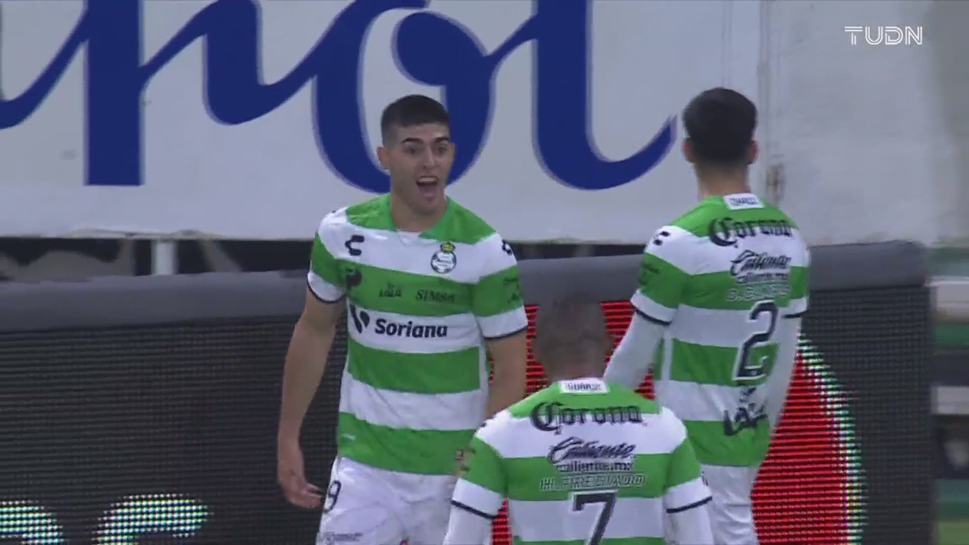 ¡Recuperan la ventaja! Brunetta aparece y marca el 1-2 de Santos | TUDN ...