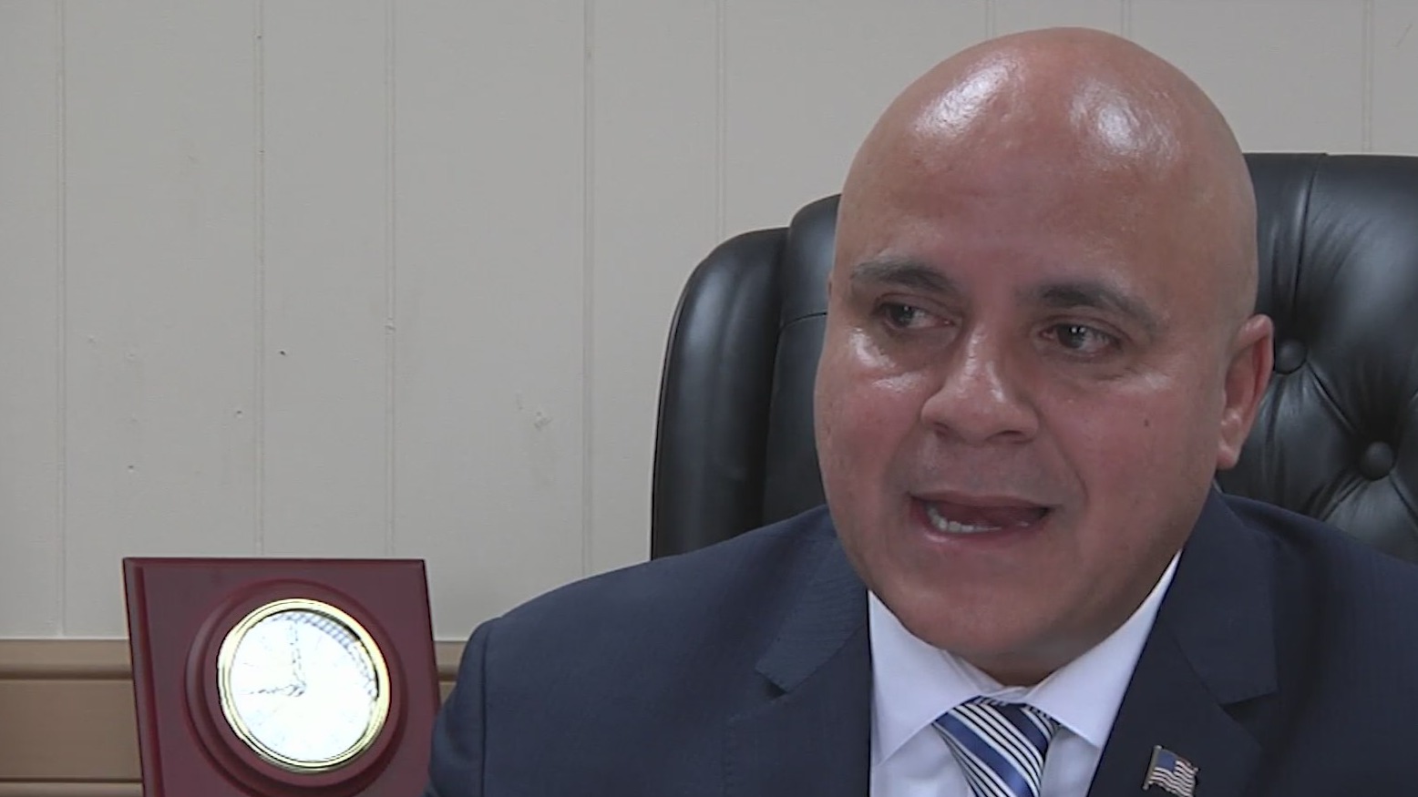 El hispano Frank Morán se prepara para dejar su cargo como alcalde de ...