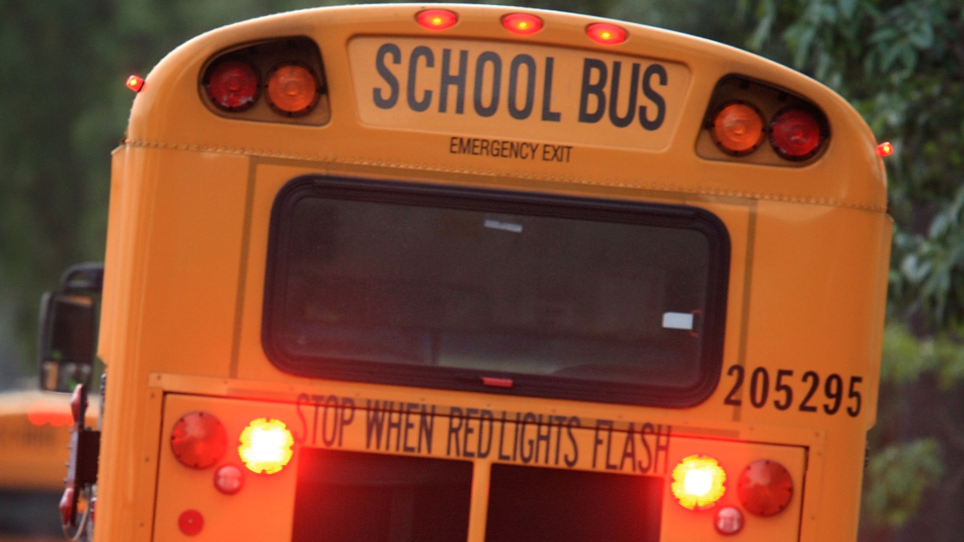 Accidente de bus escolar de HISD en Berkley St., al sureste de Houston ...