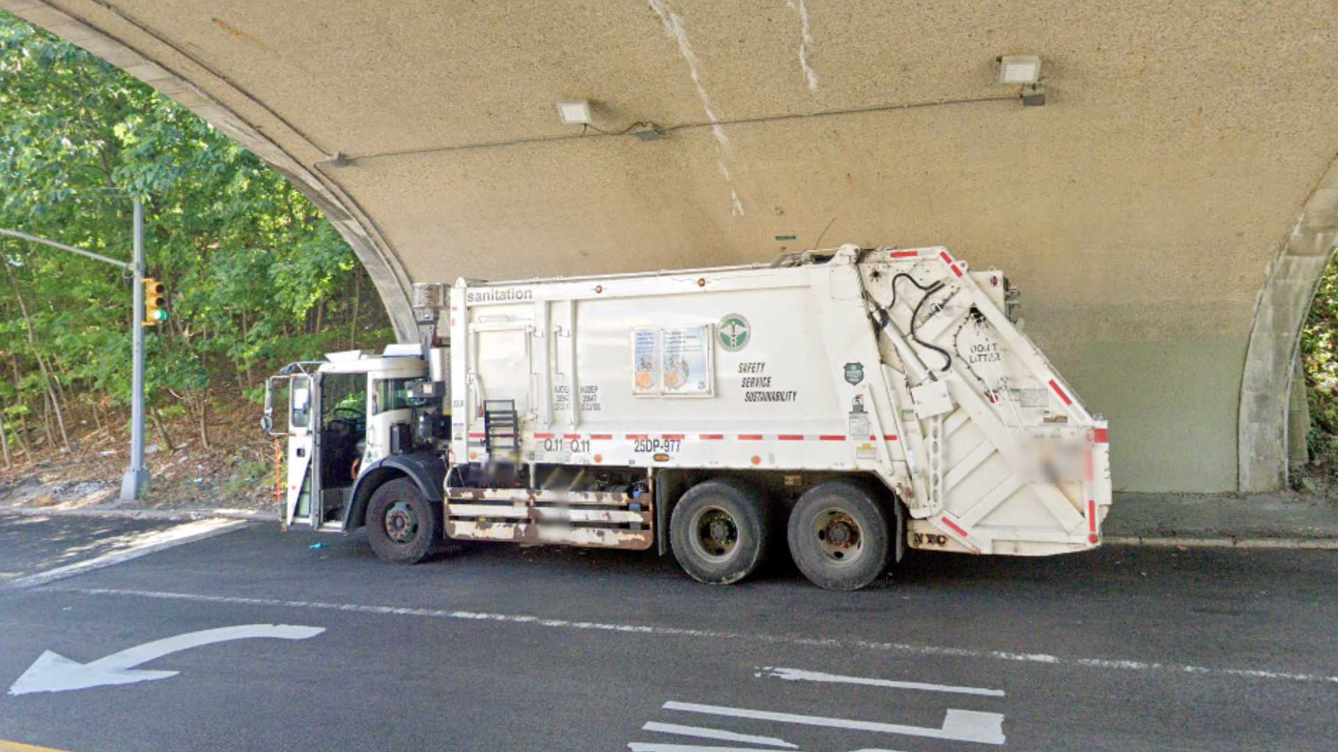 Trabajador del DSNY fallece en accidente laboral en Queens, Nueva York ...
