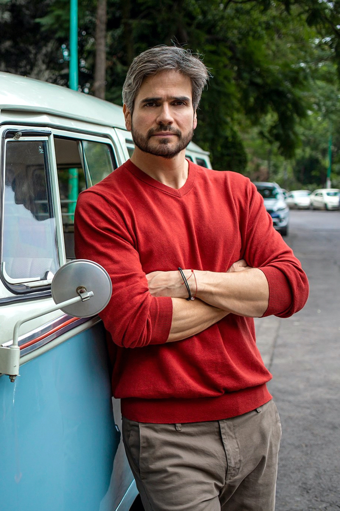 Daniel Arenas, con la voz quebrada, envía mensaje de San Valentín | Las ...